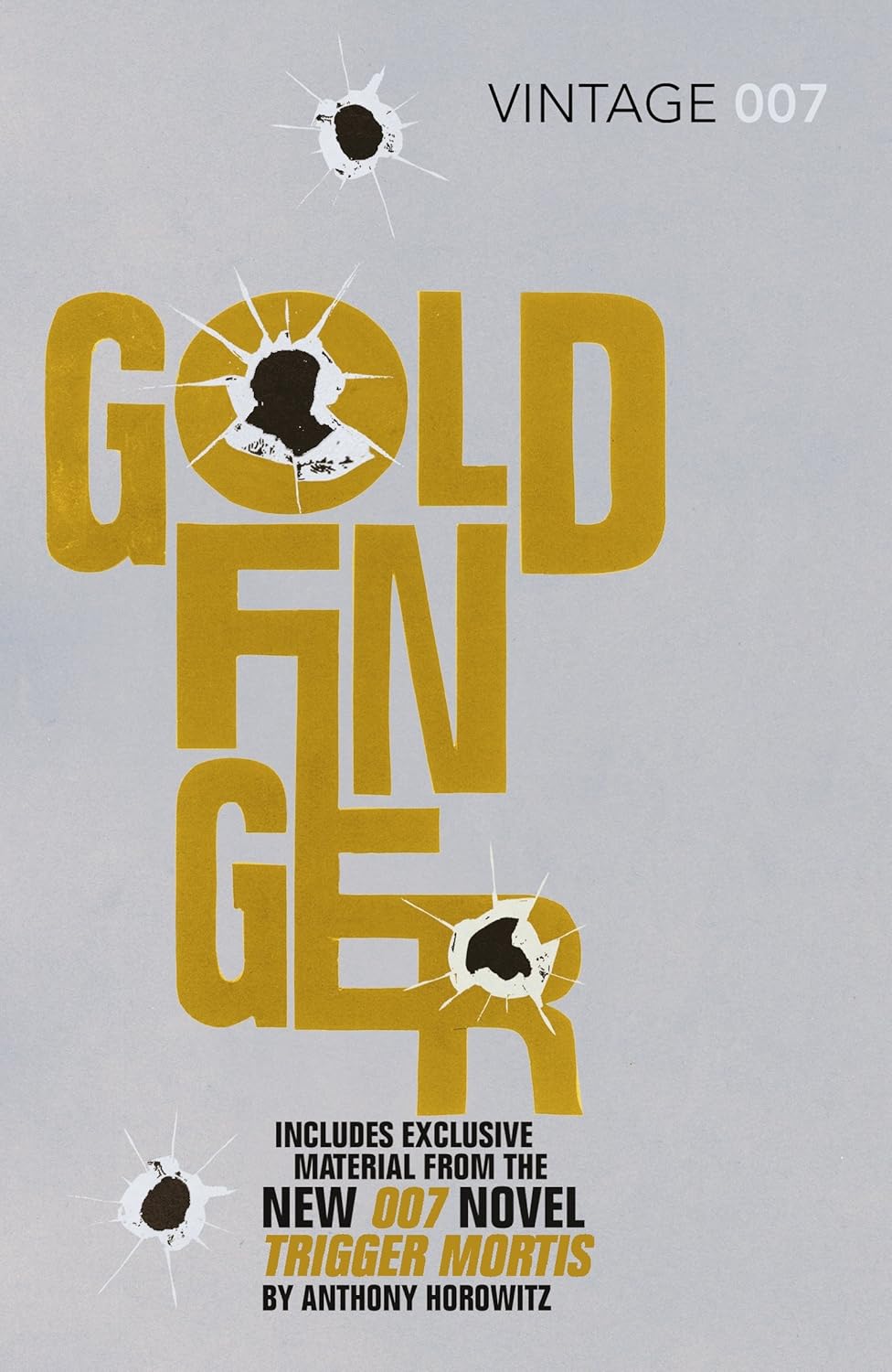 Goldfinger: Trigger Mortis edition (James Bond 007): Amazon.co.uk: Fleming, Ian, Mosse, Kate ...