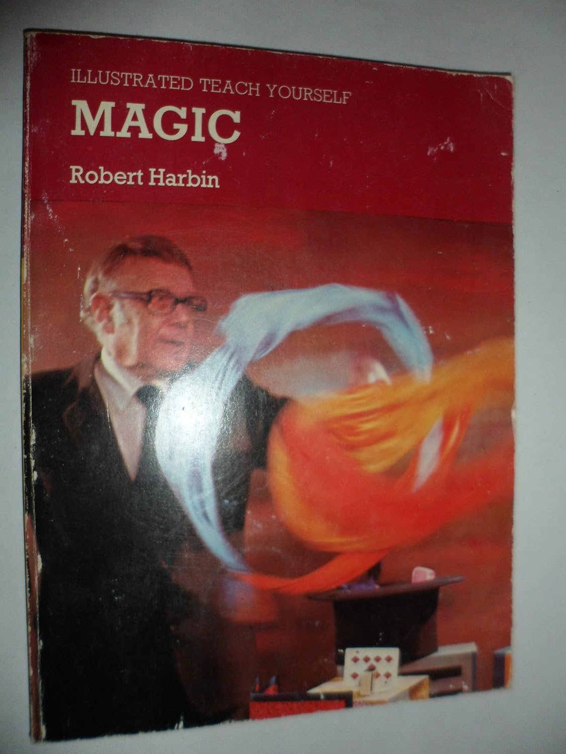 Magic (Illustrated teach yourself books): Harbin, Robert: 9780340205020 ...
