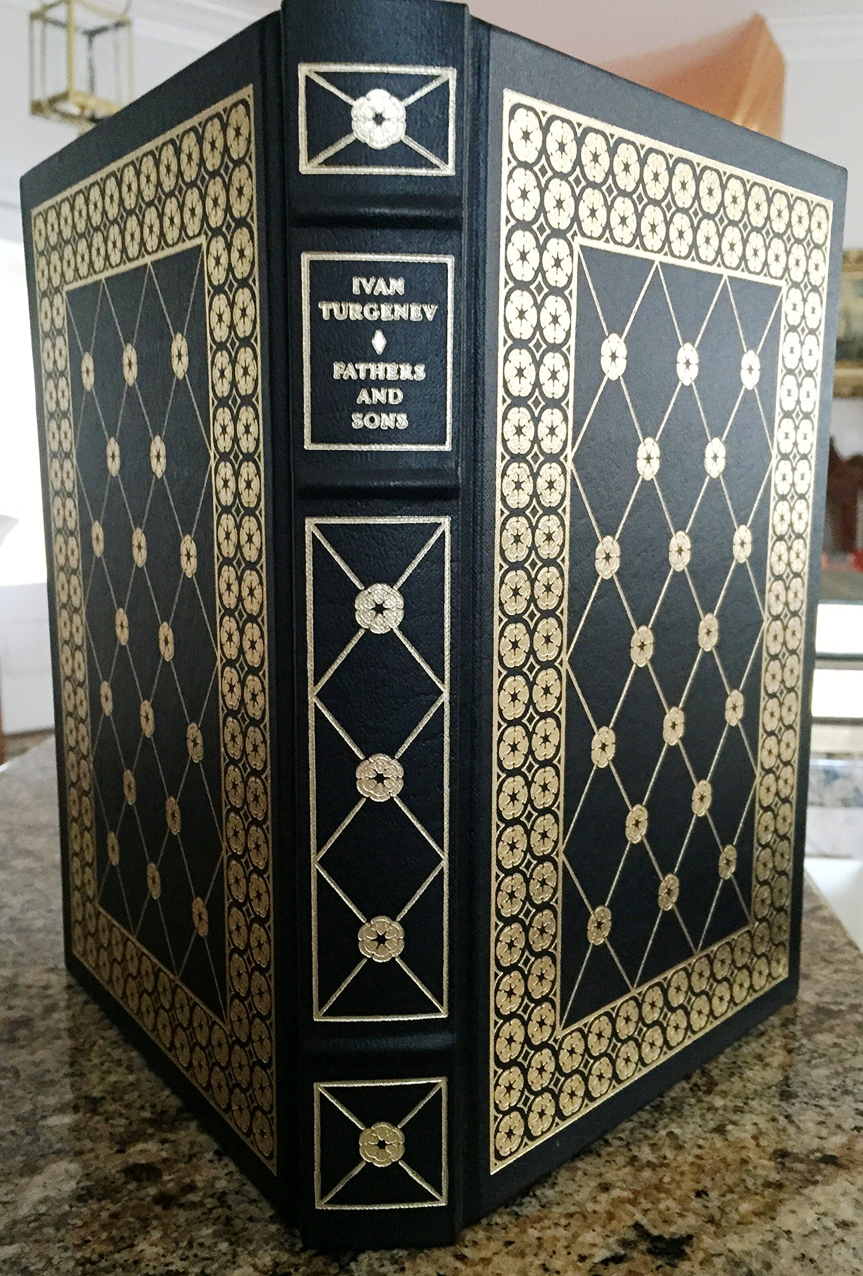 Fathers and Sons: Turgenev, Ivan: Amazon.com: Books