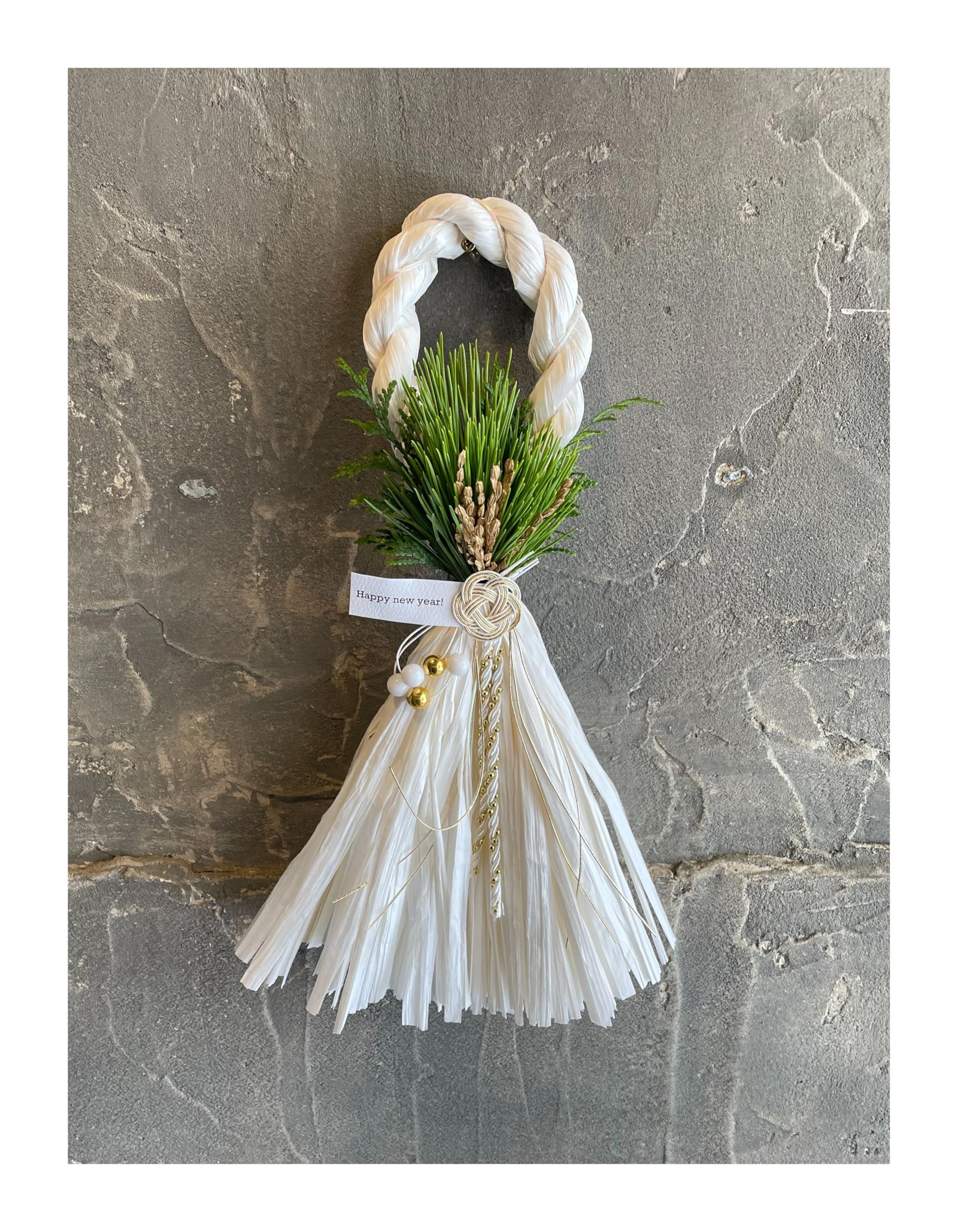 Amazon｜【Risa La Fuente オリジナル】2025年用正月用飾り 紙しめ縄 松 稲穂 (ホワイト)｜しめ縄 オンライン通販