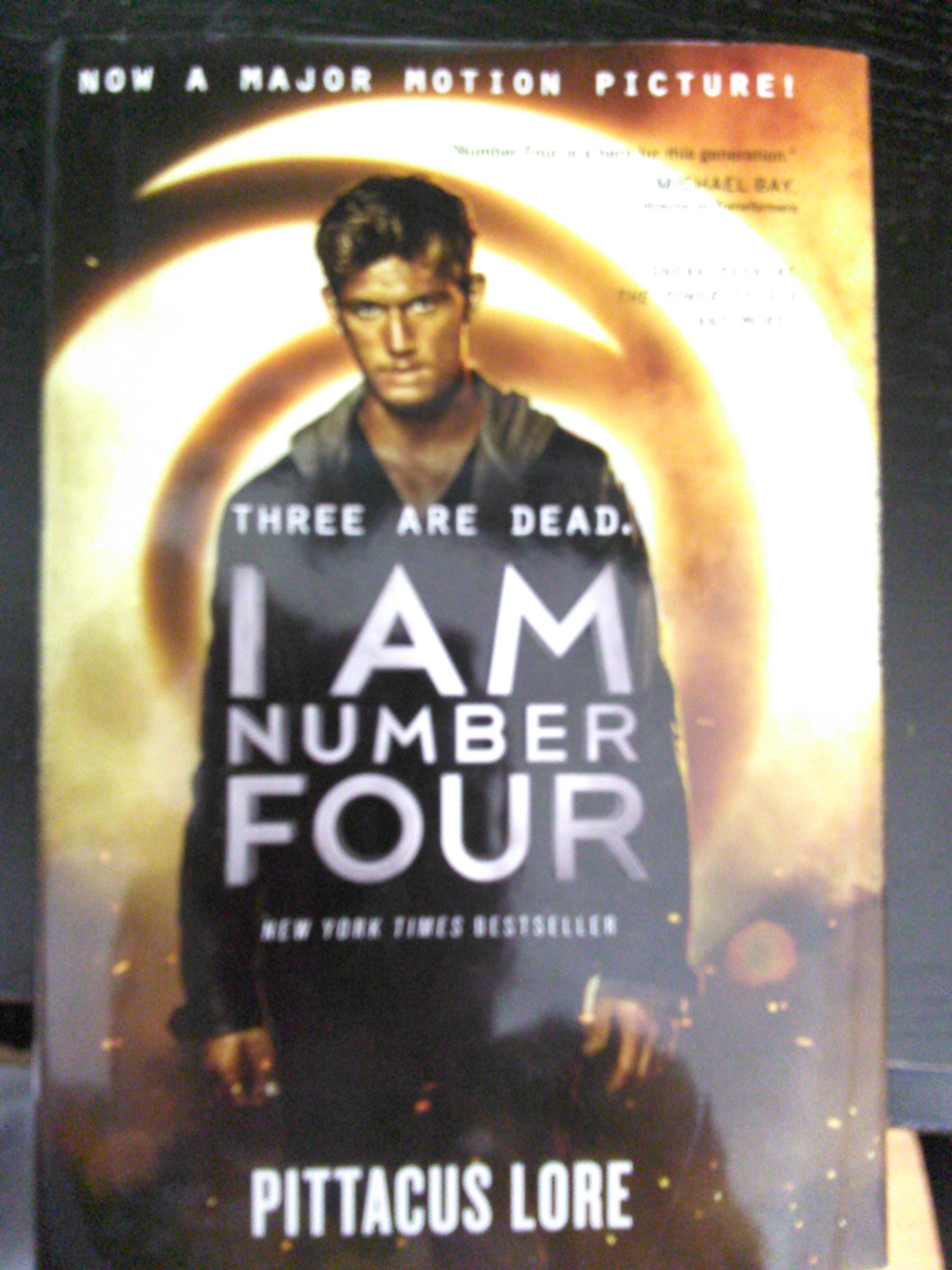 Amazon.com: I Am Number Four (Lorien Legacies, 1): 9780061969577: Lore ...