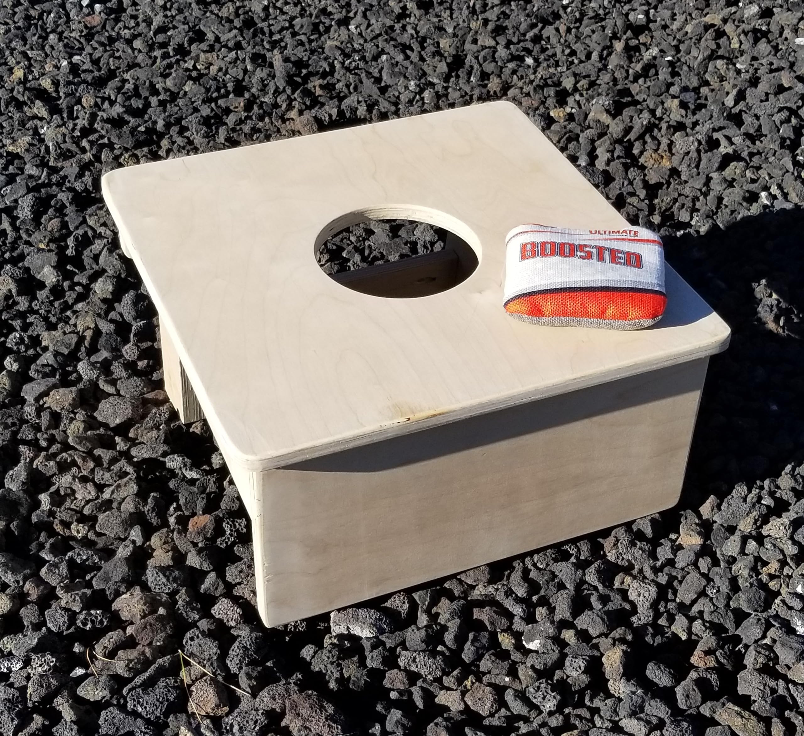 Amazon.com : Ultimate Cornhole Airmail Box- Portable and Foldable ...