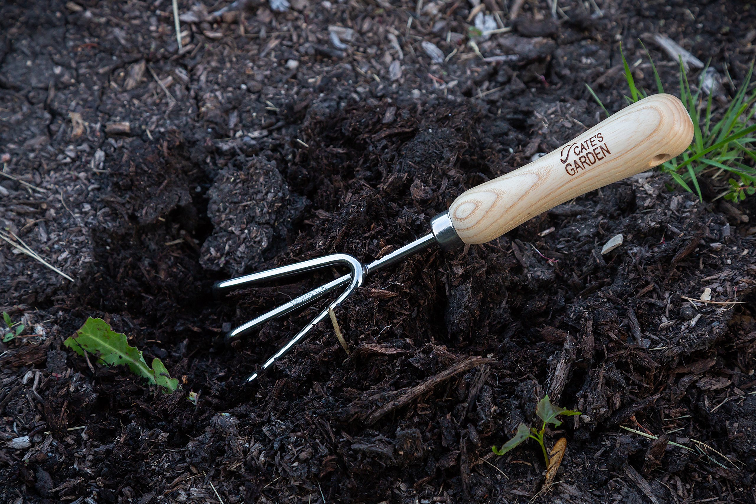 Snapklik.com : Cates Garden Garden Hand Cultivator Premium Hand Rake ...