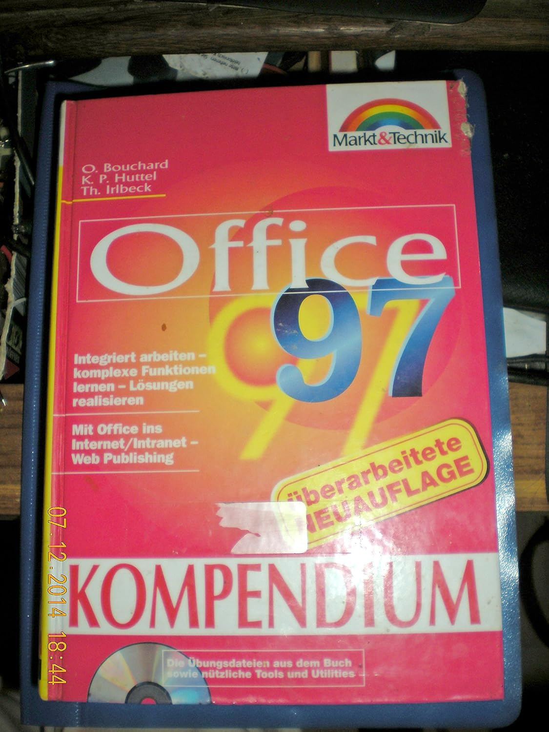 Amazon.co.jp: MS Office 97. Das Kompendium : Bouchard, Oliver, Huttel, Klaus Peter, Irlbeck ...