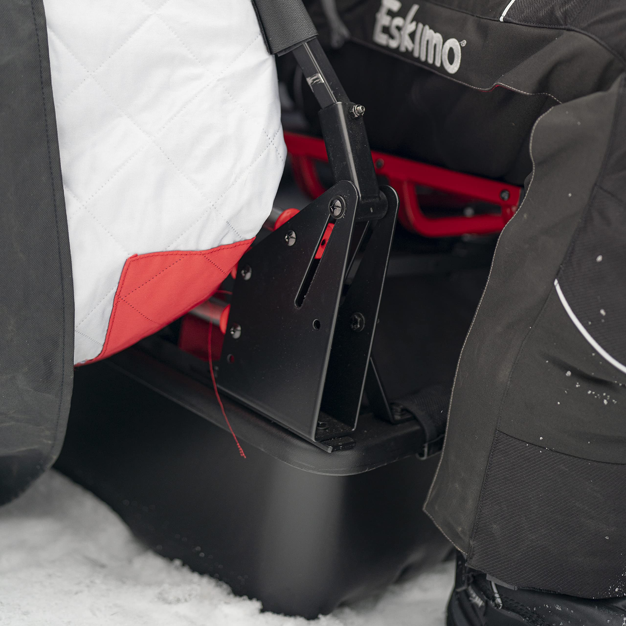 Ice Fishing Eskimo Wide 1 Thermal Shelter - Insulated One Person Flip ...