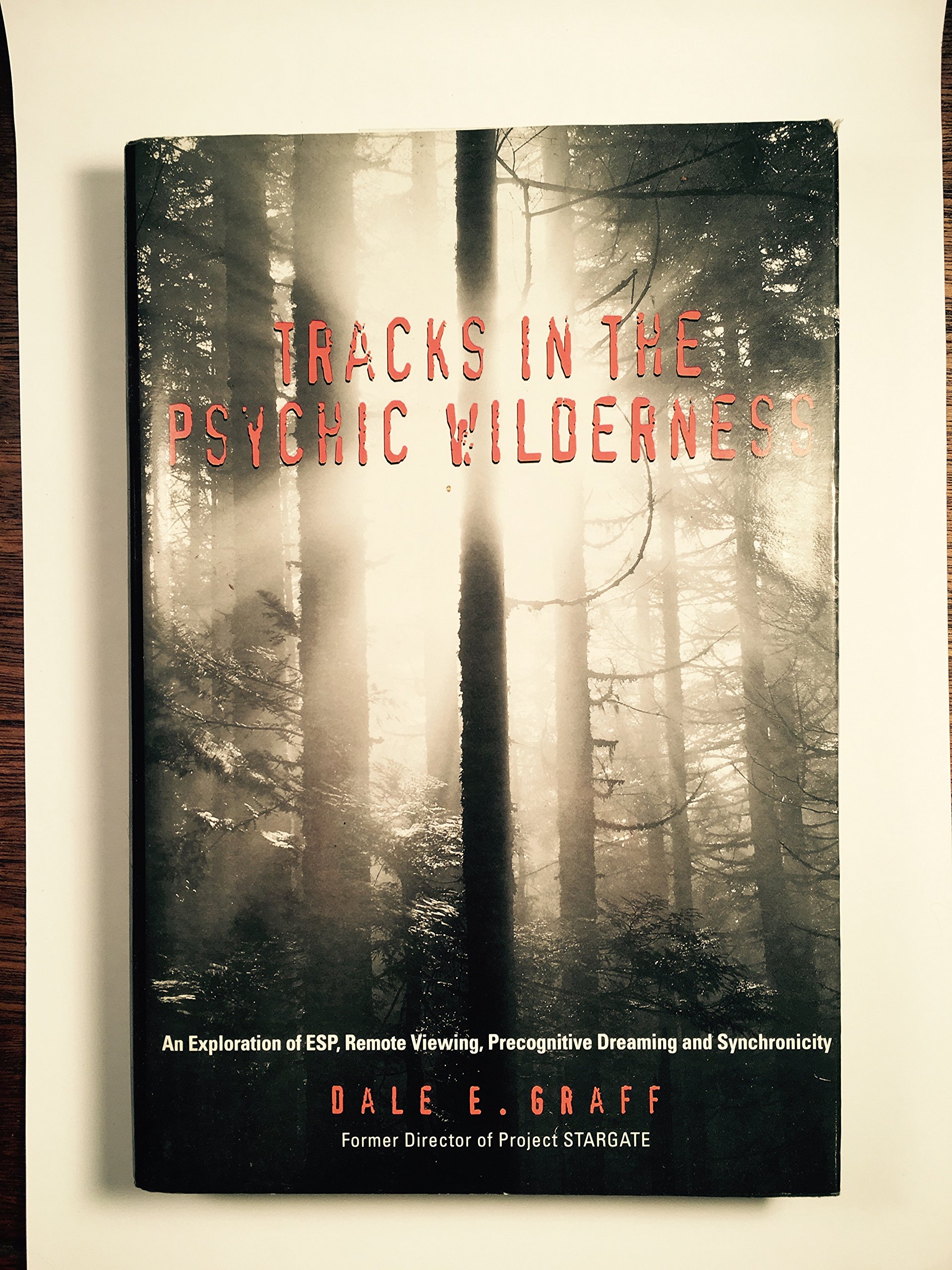 Amazon.com: Tracks in the Psychic Wilderness: An Exploration of Remote ...