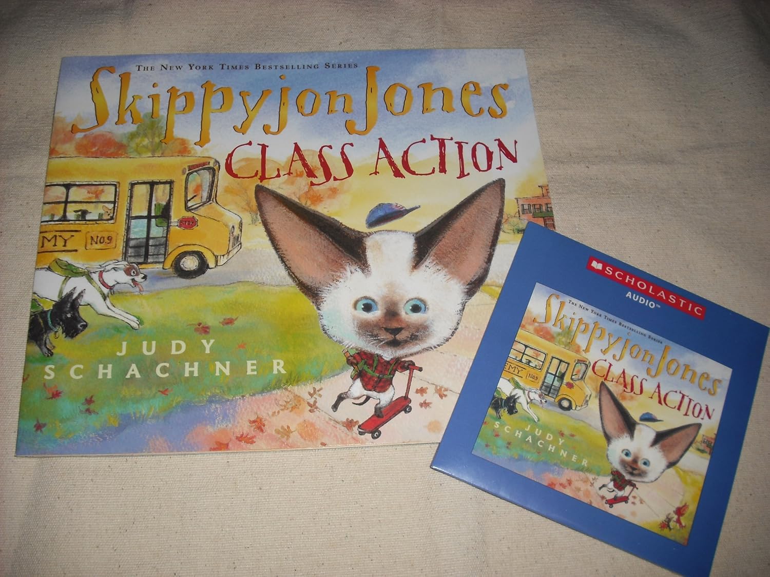 Skippyjon Jones Class Action with Read Along Cd: Judy Schachner: Amazon ...