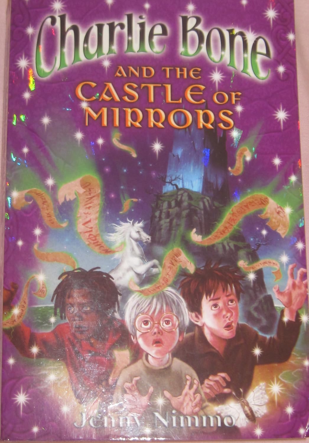 Charlie Bone and the Castle of Mirrors: unknown author: Amazon.com: Books