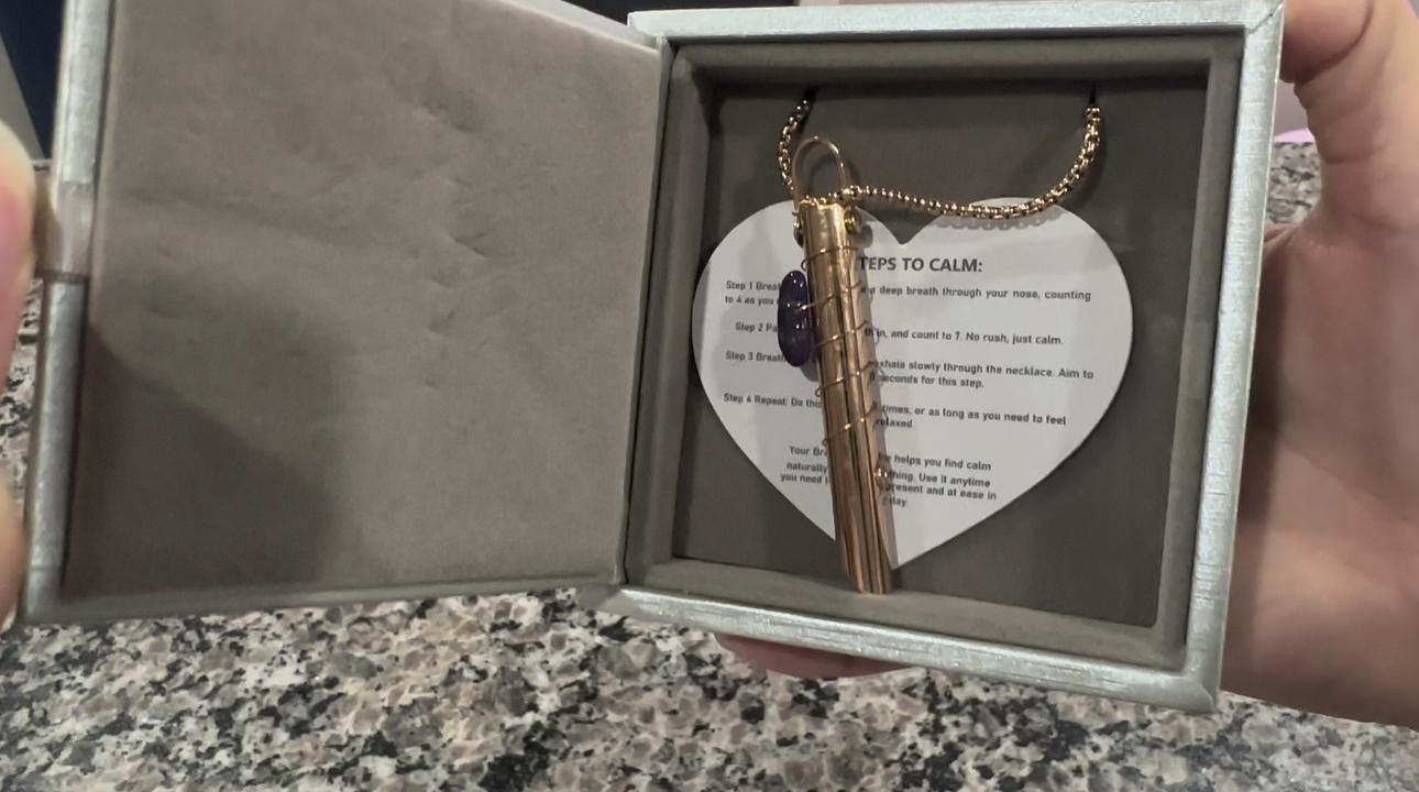 Watch This Gold Anti Anxiety Necklace Would Make a Great Gift! on ...