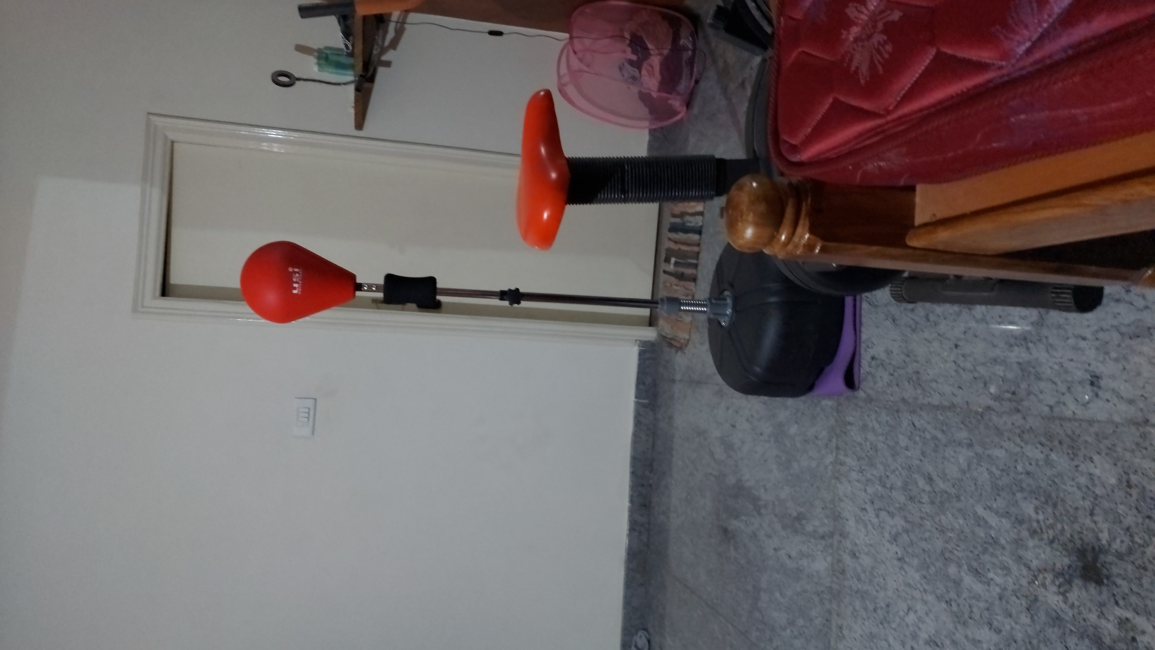 USI UNIVERSAL Boxing Punching Stand, 706PPS Pro Punch Stand, Plastic/PU ...