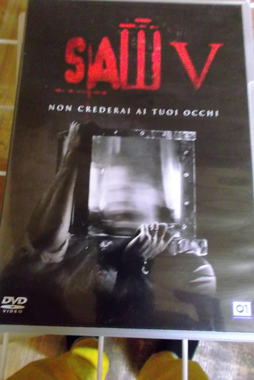 Saw V: Amazon.fr: Costas Mandylor, Julie Benz, Tobin Bell, Scott ...