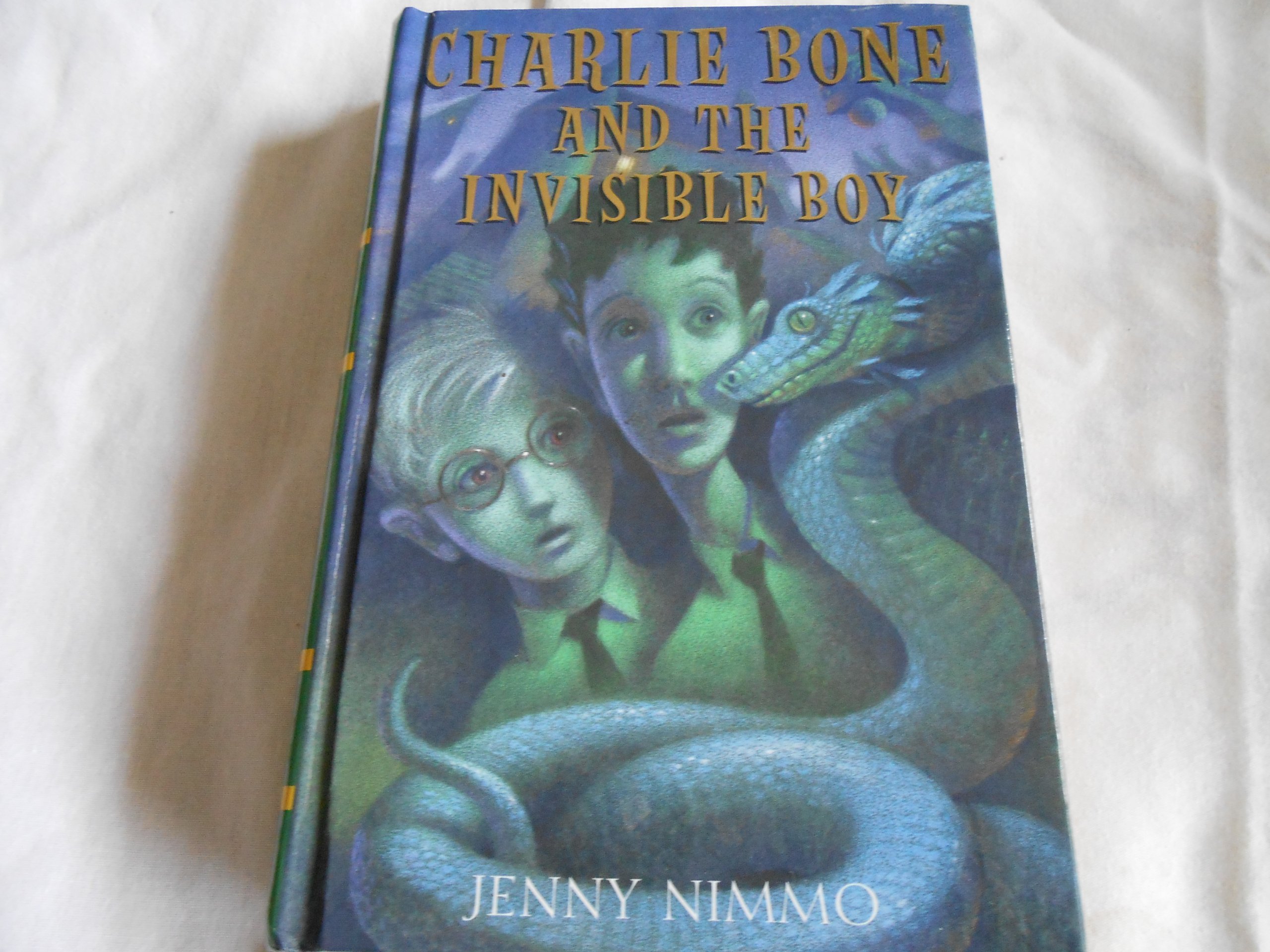 Amazon | Charlie Bone and the Invisible Boy (Children of the Red King ...