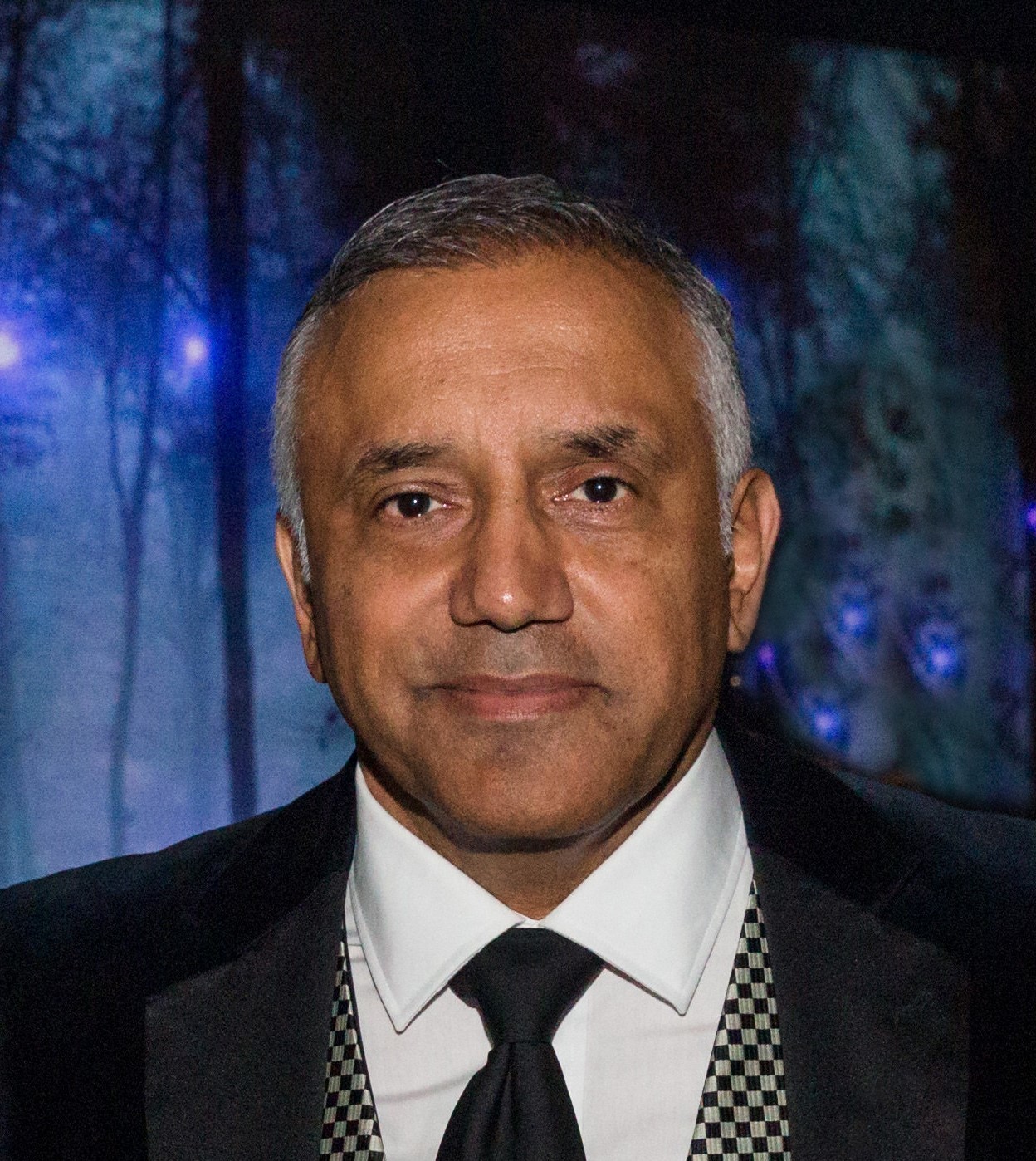 Amazon.co.uk: Paul Bassi: books, biography, latest update