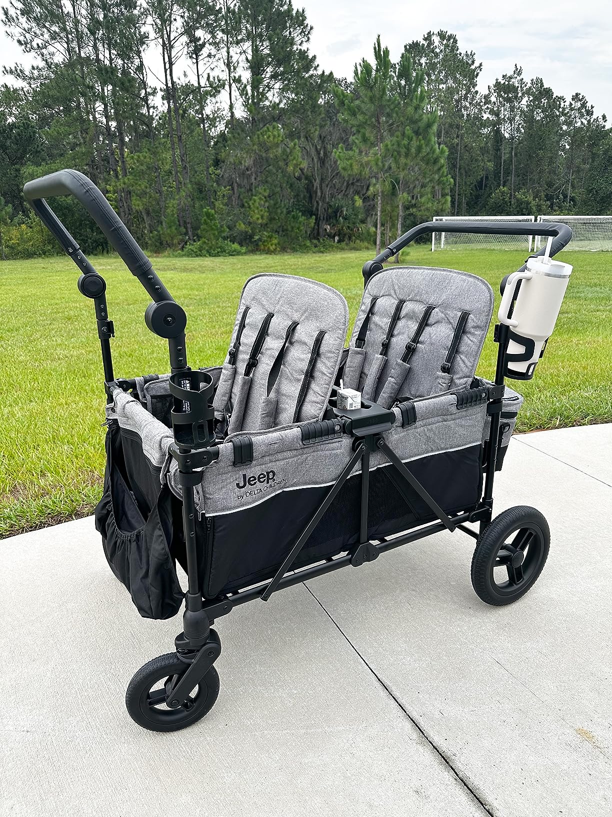 $50/mo - Finance Jeep Wrangler Deluxe 4 Seater Stroller Wagon by Delta ...