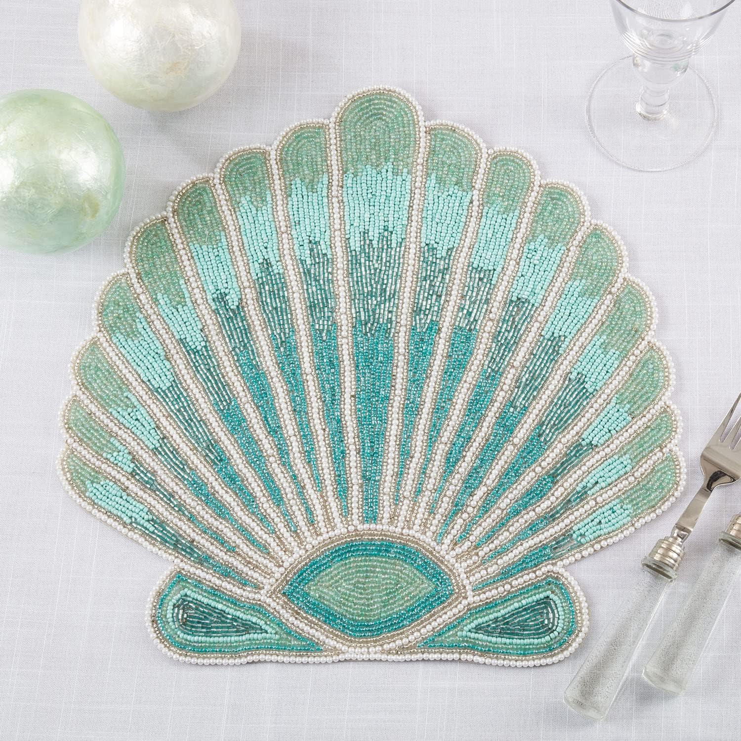 Amazon.com: Fennco Style Hand Beaded Seashell Coastal Placemat 15 ...