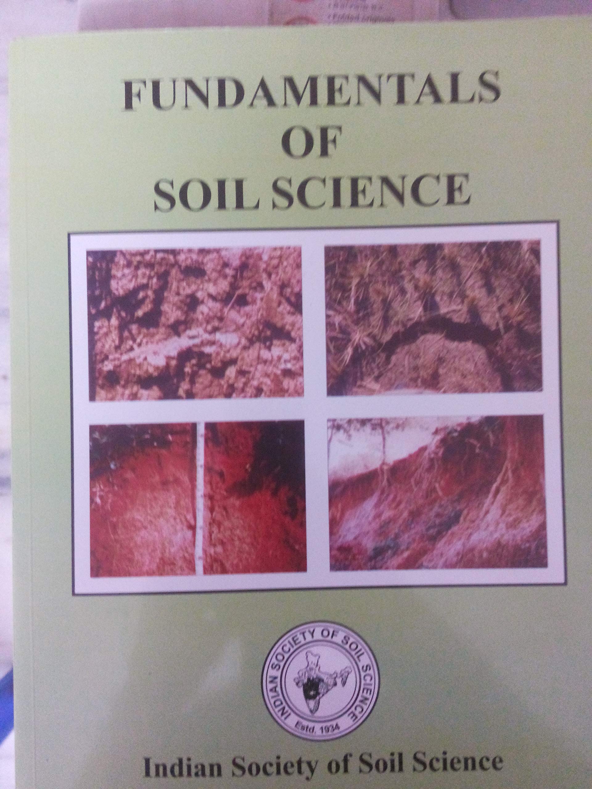 Fundamentals of Soil Science: I S S S: 9788190379748: Amazon.com: Books