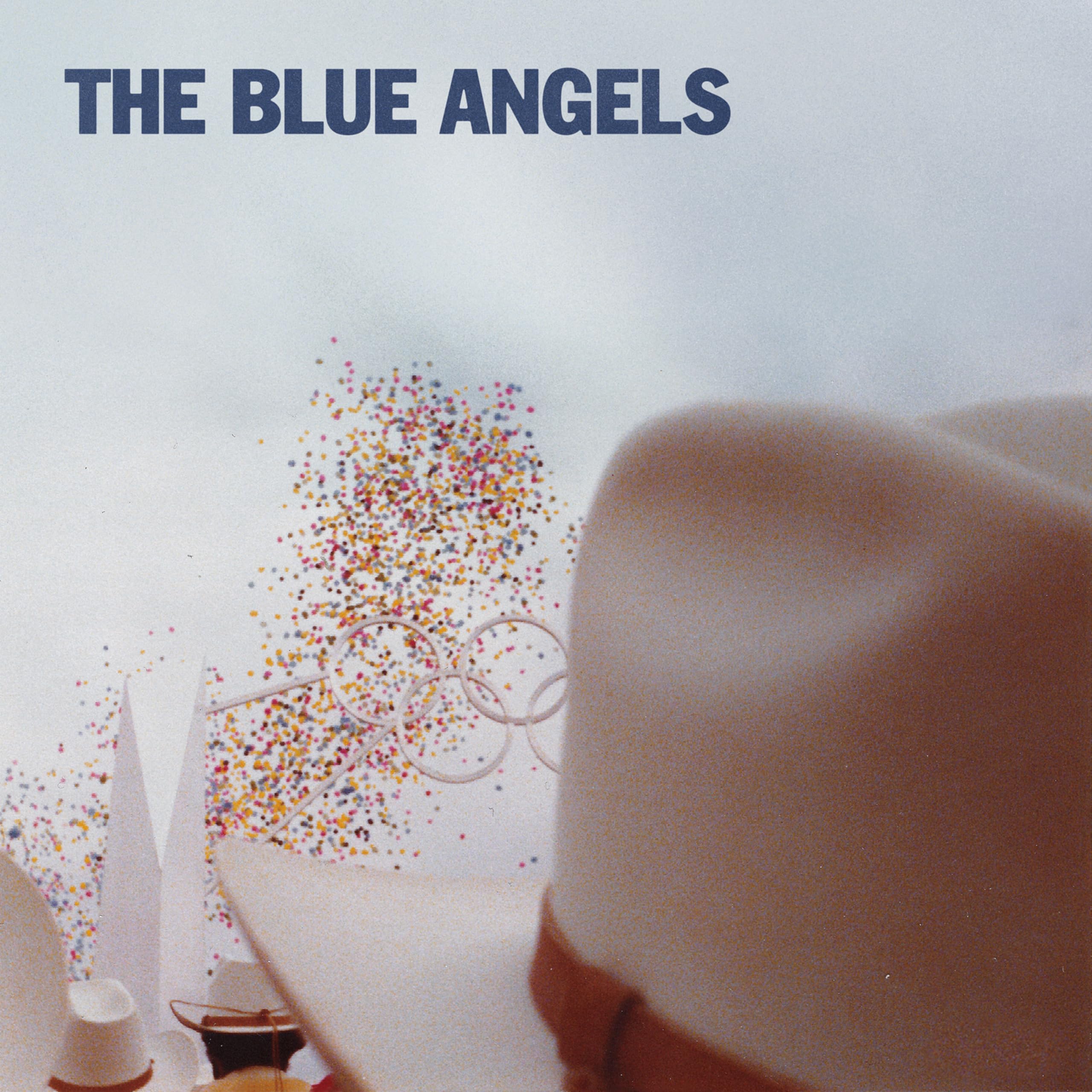 Um Elefante song by Bia & Nino, Aline Romeiro & Wlad Mattos from Bia ...