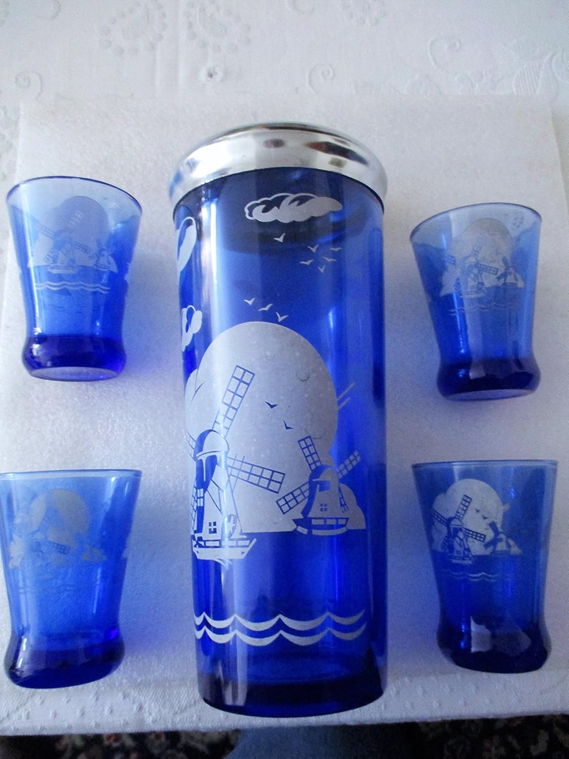 Amazon.com: Vintage Blue Cocktail Shaker w/ Windmill Design Mixer ...