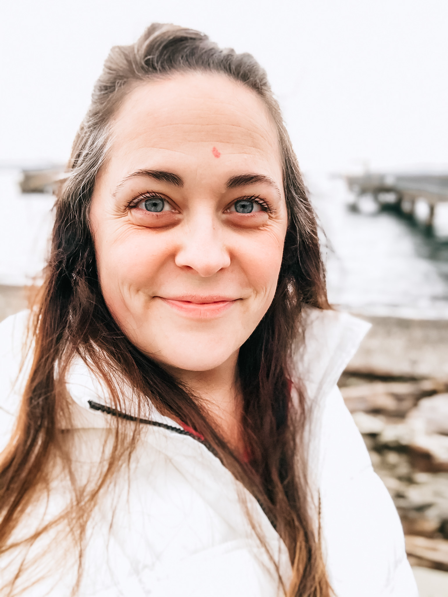 Amazon.com: Annalise Thomas: books, biography, latest update