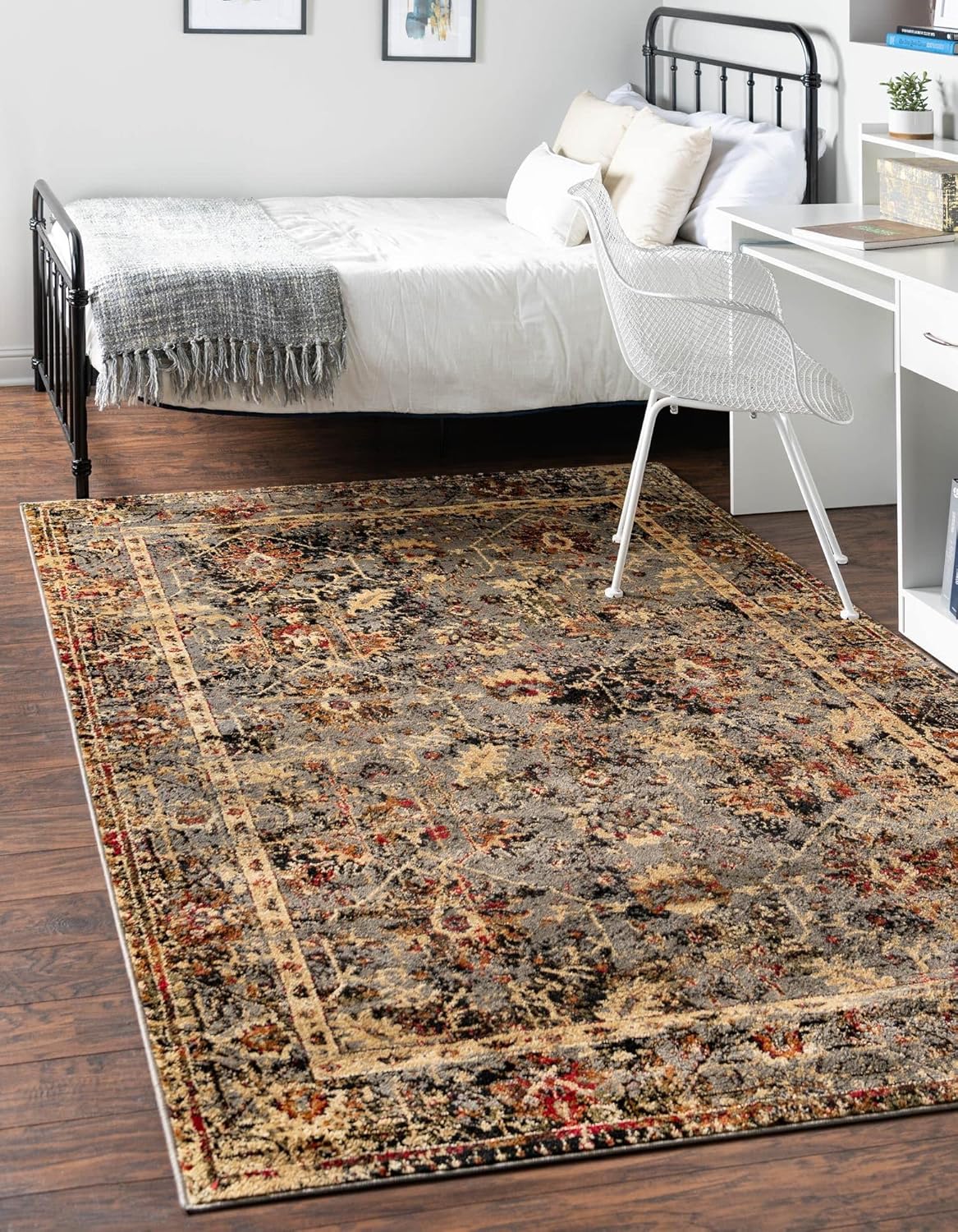 Amazon.com: Unique Loom Saturn Collection Area Rug - Ion (5' 3" x 7' 10 ...