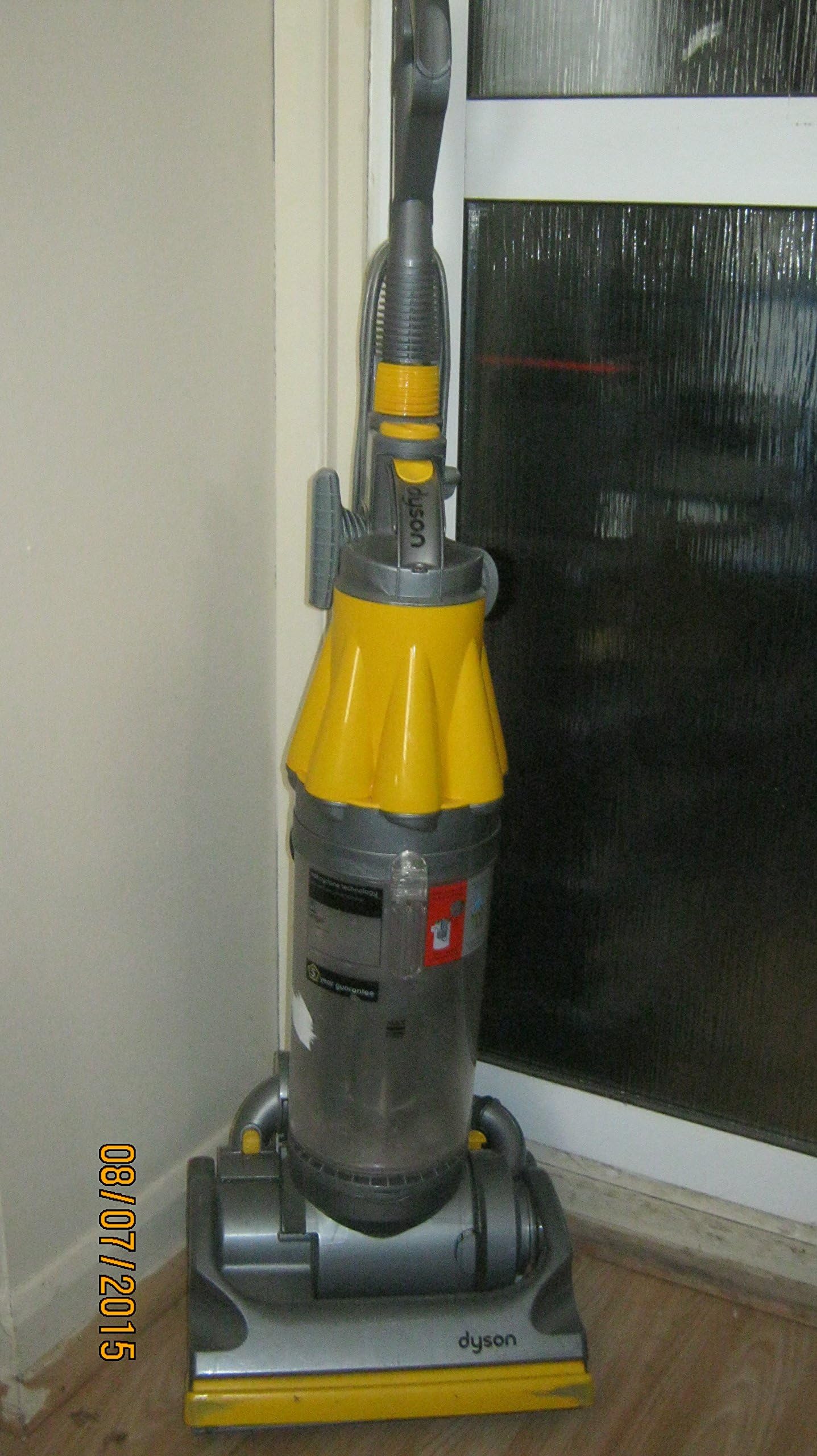 Dyson DC07 Origin Silver Yellow Upright Vacuum Cleaner : Amazon.co.uk ...