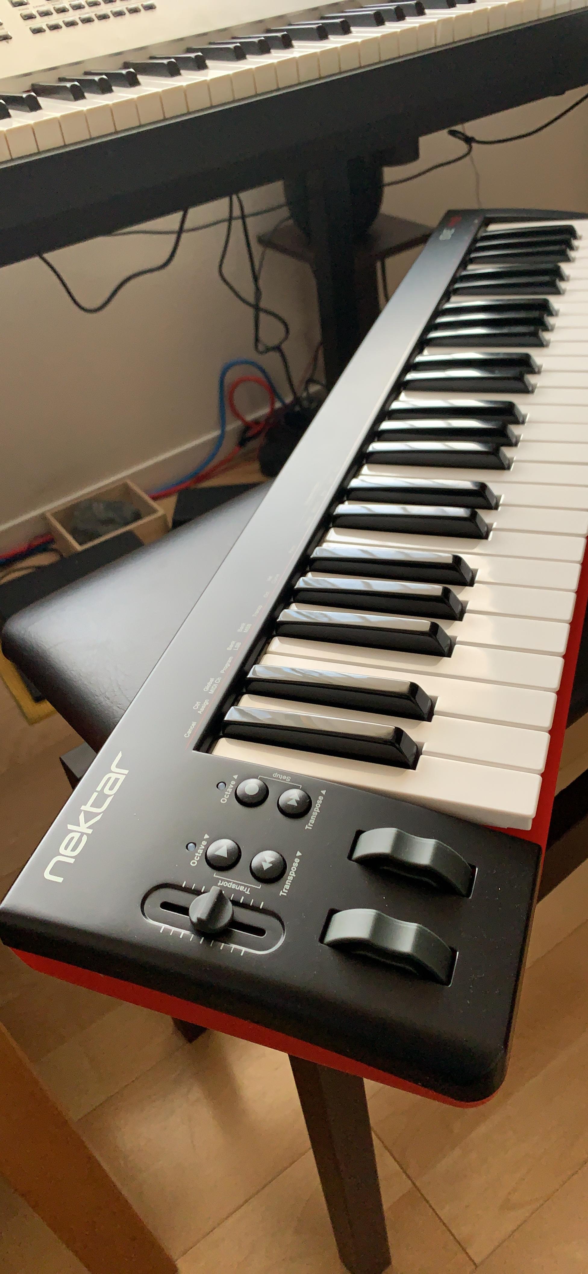 Amazon.co.jp: Nektar Technology SE25 DAW連携MIDIコントローラー 25鍵 ミニ鍵盤 コンパクト ...