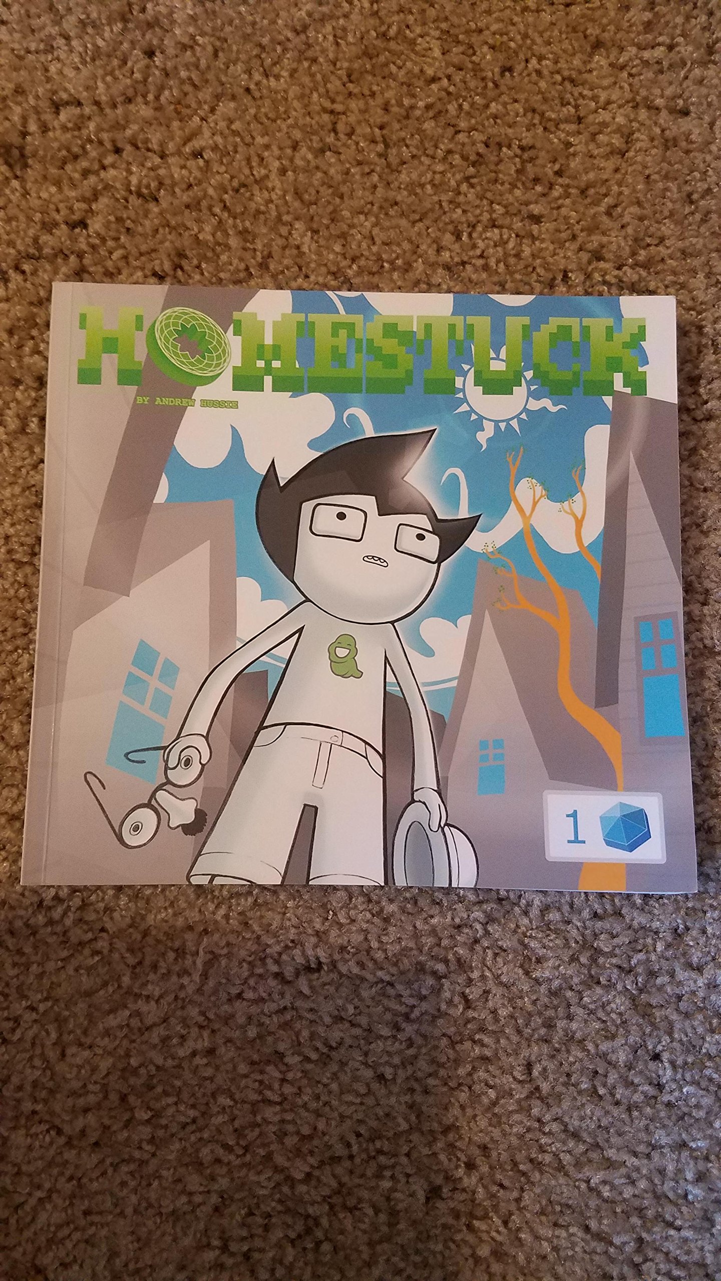 HOMESTUCK Book One: Hussie, Andrew: 9781936561827: Amazon.com: Books