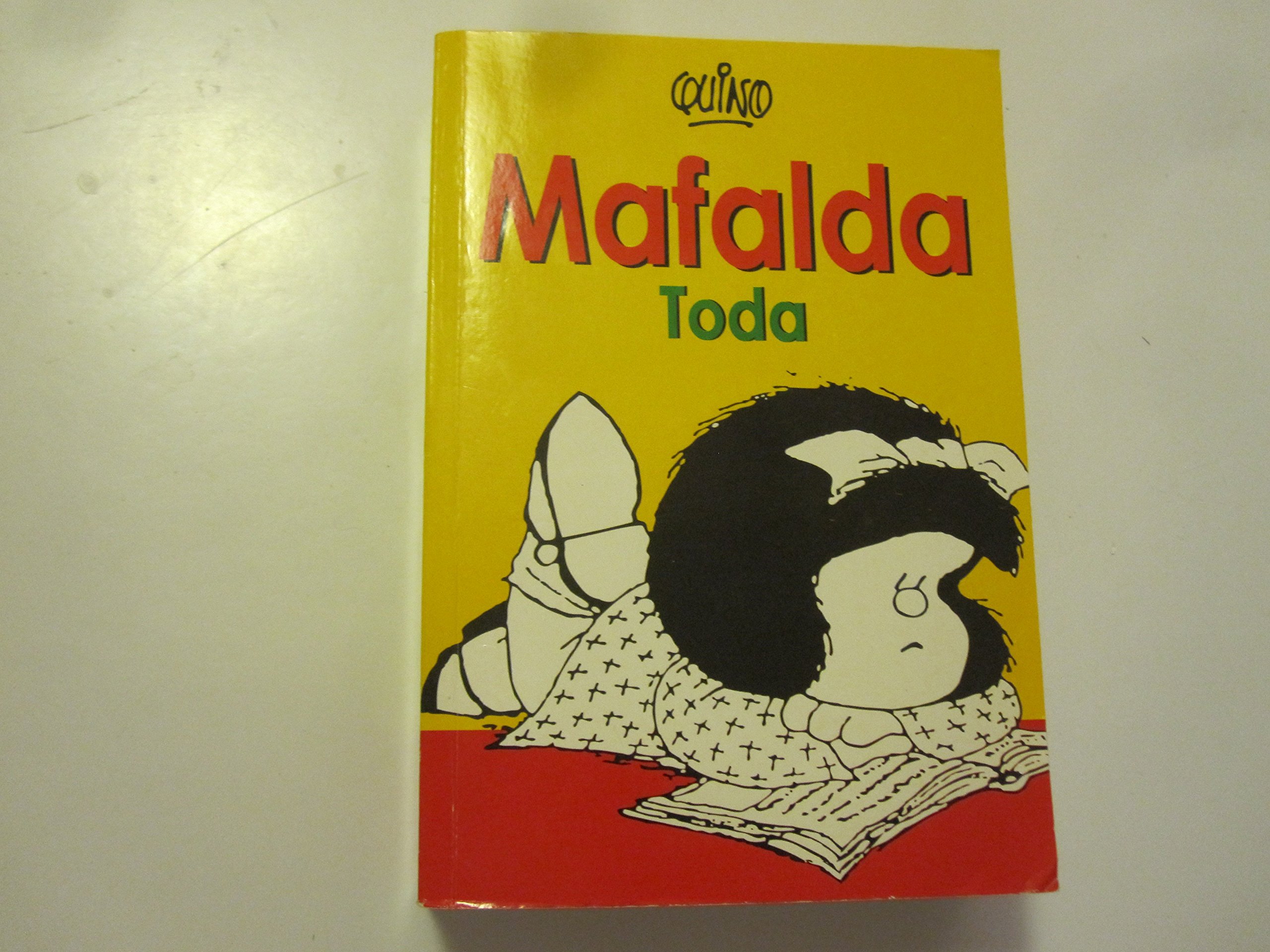 Amazon.com: Toda Mafalda: Quino: Books