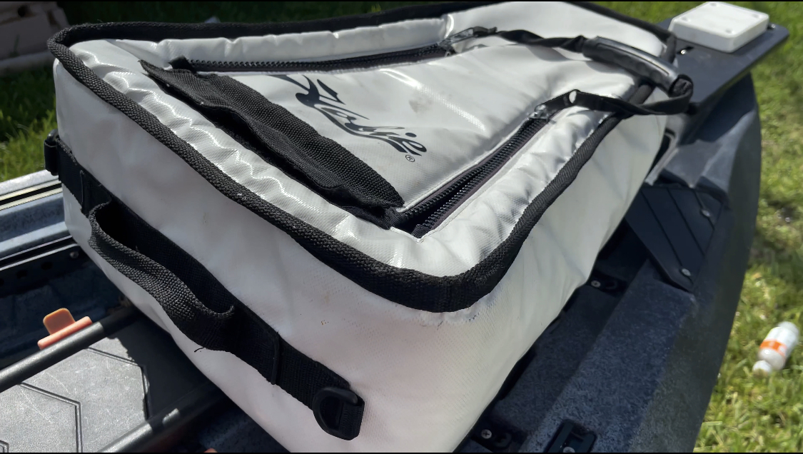 Watch Hobie Insulated Medium Fish Bags/Soft Cooler on Amazon Live