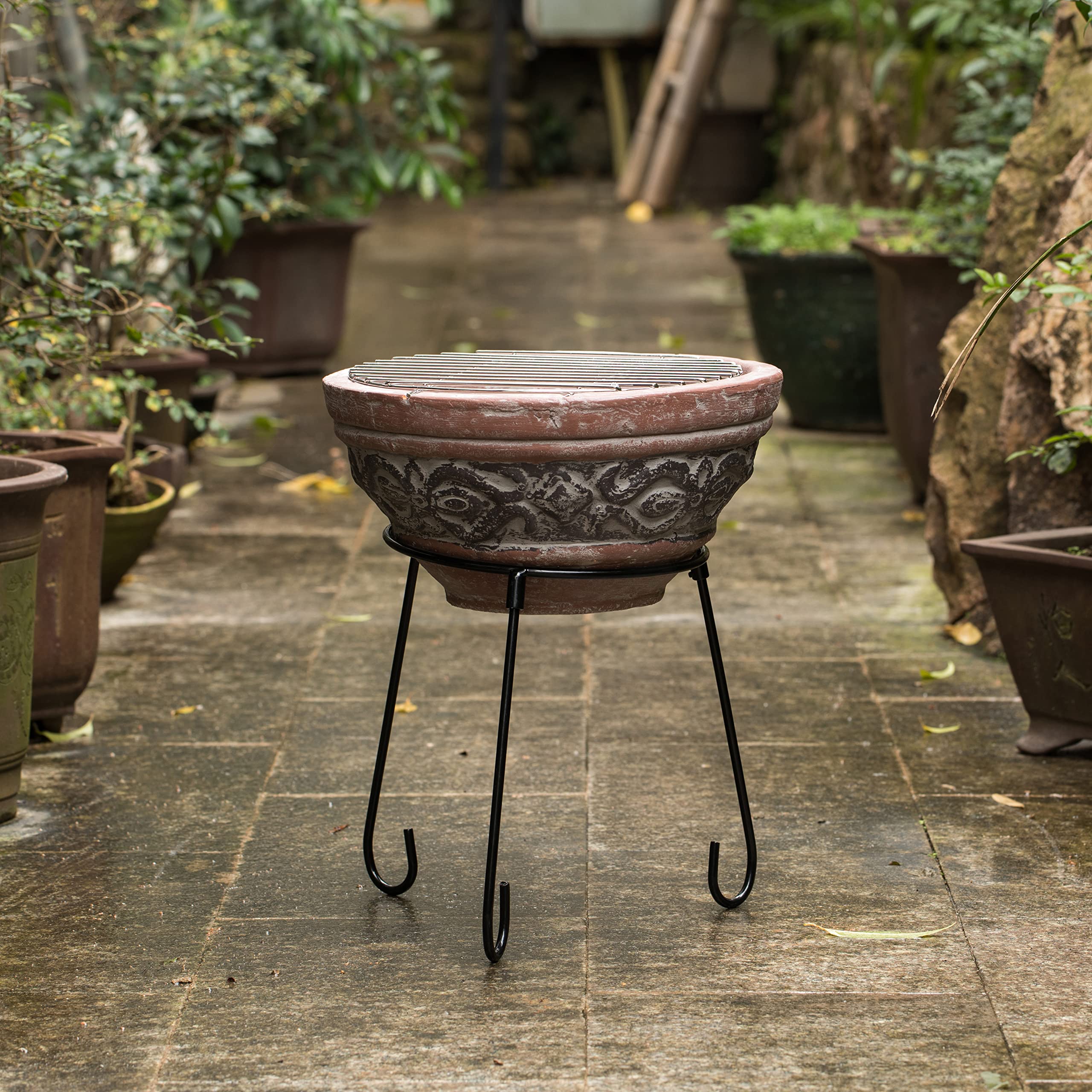 Snapklik.com : Indoor And Outdoor Small Red And Grey Grill Clay Fire ...