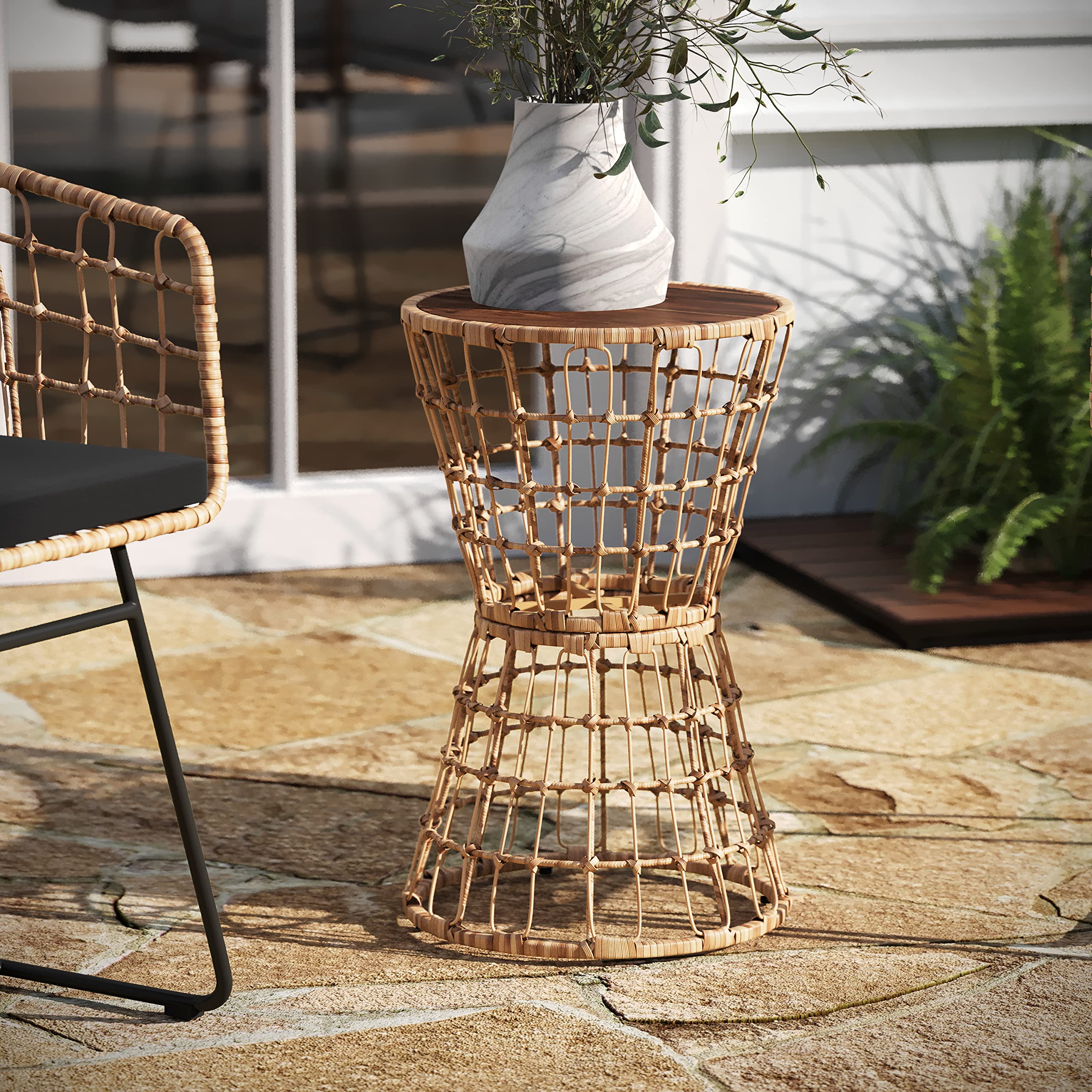Amazon.com : Taylor & Logan Fielder Indoor/Outdoor Rattan Rope Table ...