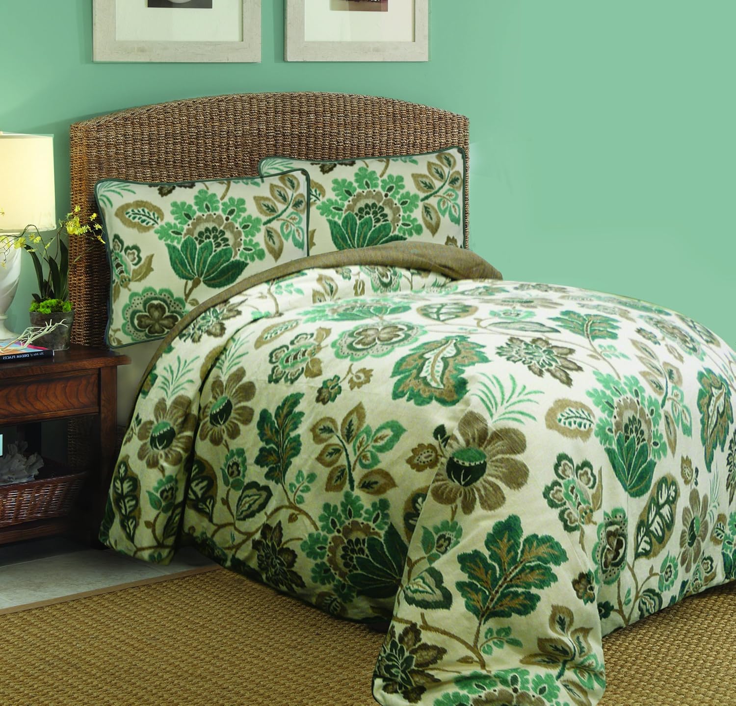 Amazon.com: Scent-Sation Ikat Floral Comforter Set, Twin : Home & Kitchen