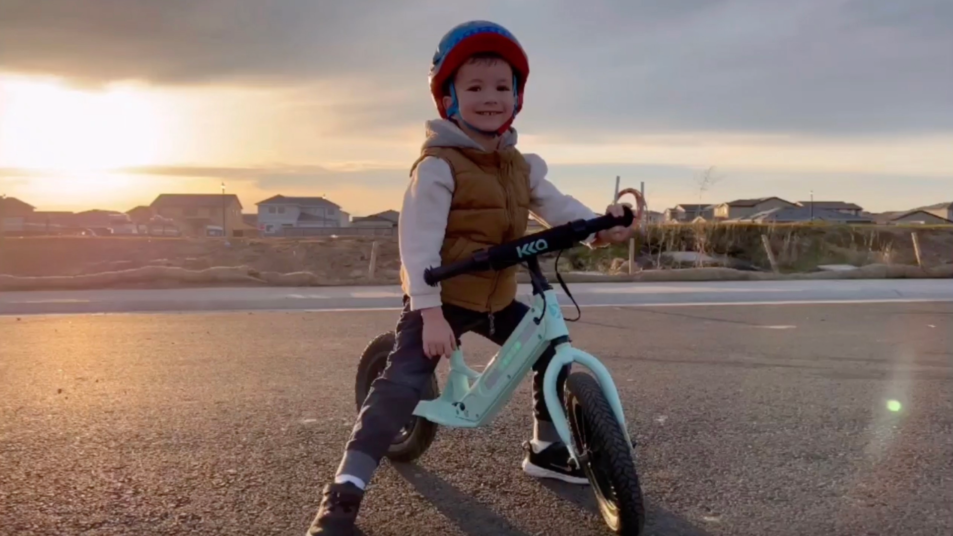 Watch KKA electric balance bike for kids ages 2-6 years old on Amazon Live