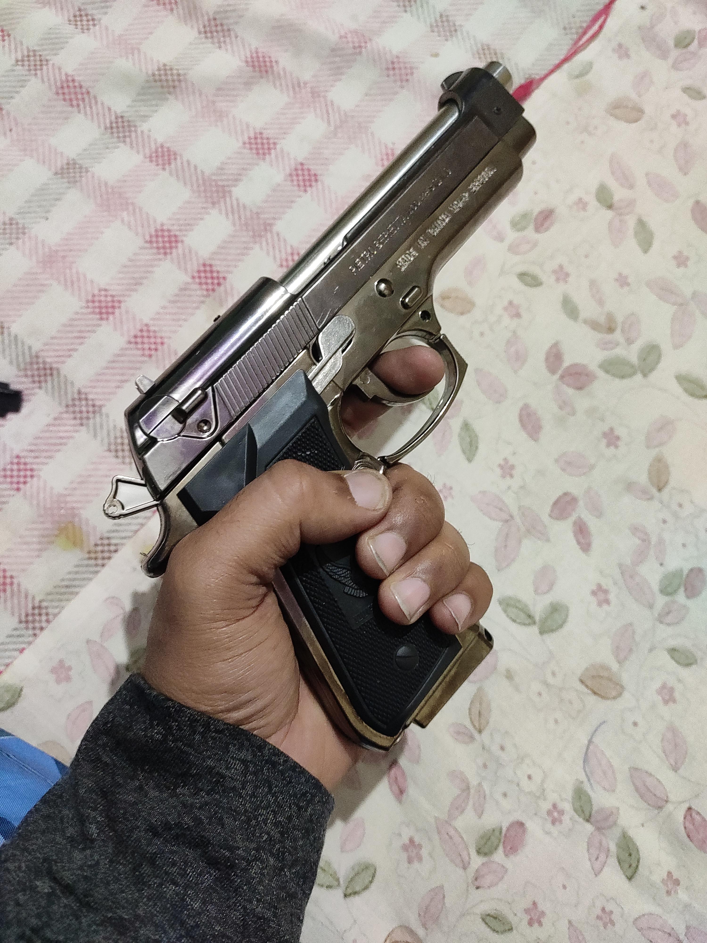 WBD Metal 9 Mm Pistol Gun Shaped Cigarette Lighter(Black) : Amazon.in ...