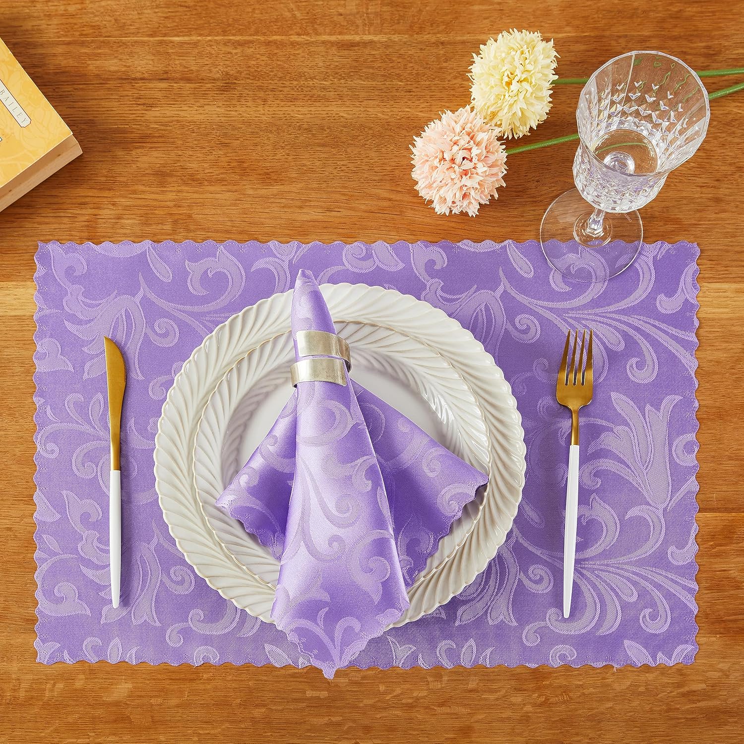 Amazon.com: HommxJF 4 Pieces Wave Scroll Damask Jacquard Light Purple ...