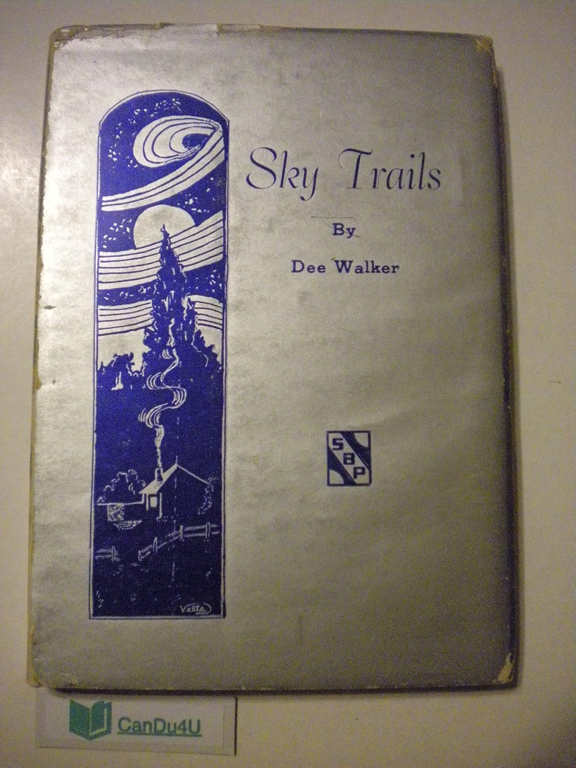 Sky Trails: Walker, Dee Lawrence: Amazon.com: Books