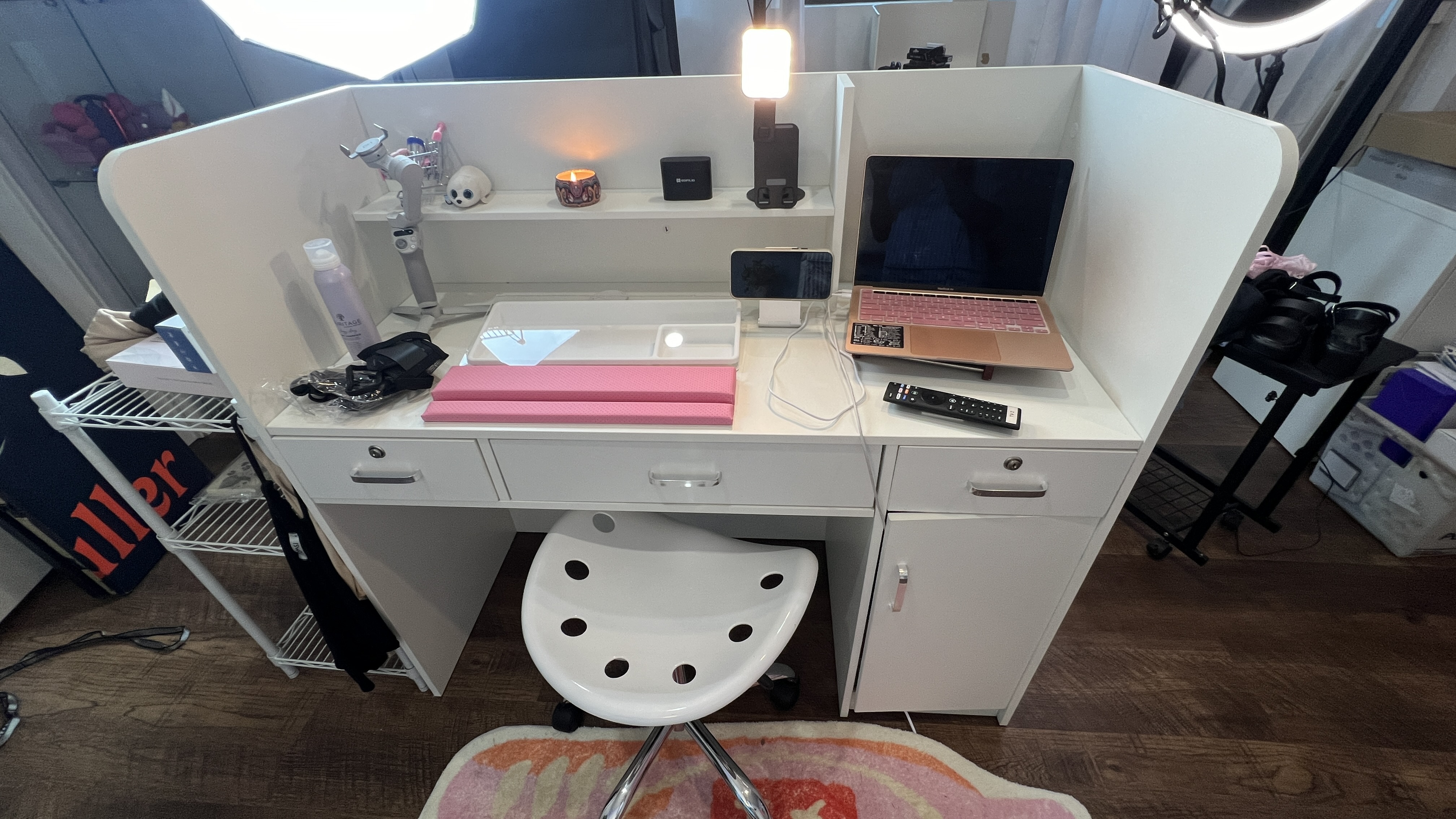 Watch Reception Desk Install & Review on Amazon Live