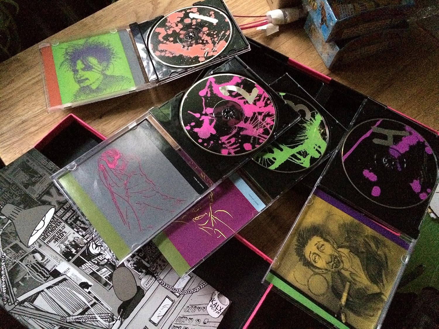 Left of the Dial: Dispatches from the '80s Underground: VARIOUS ...
