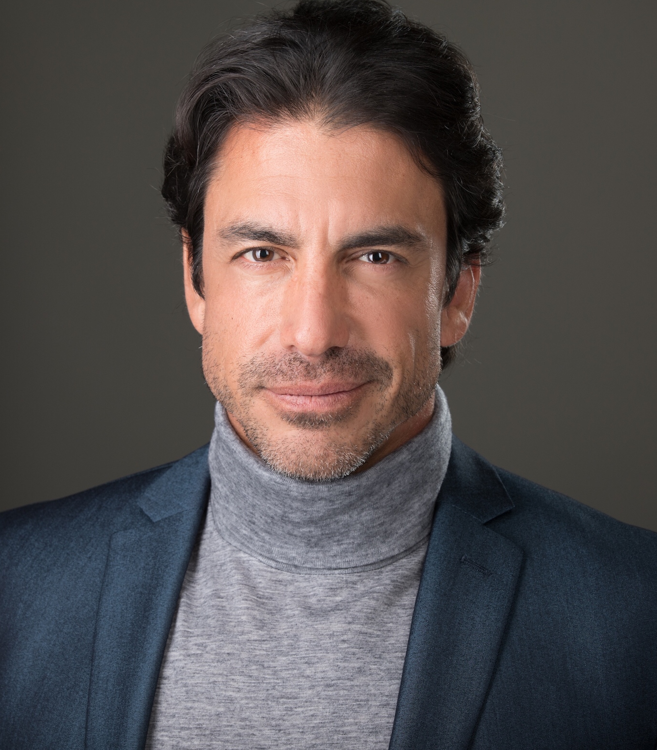 Amazon.com: Ricardo Chávez: books, biography, latest update