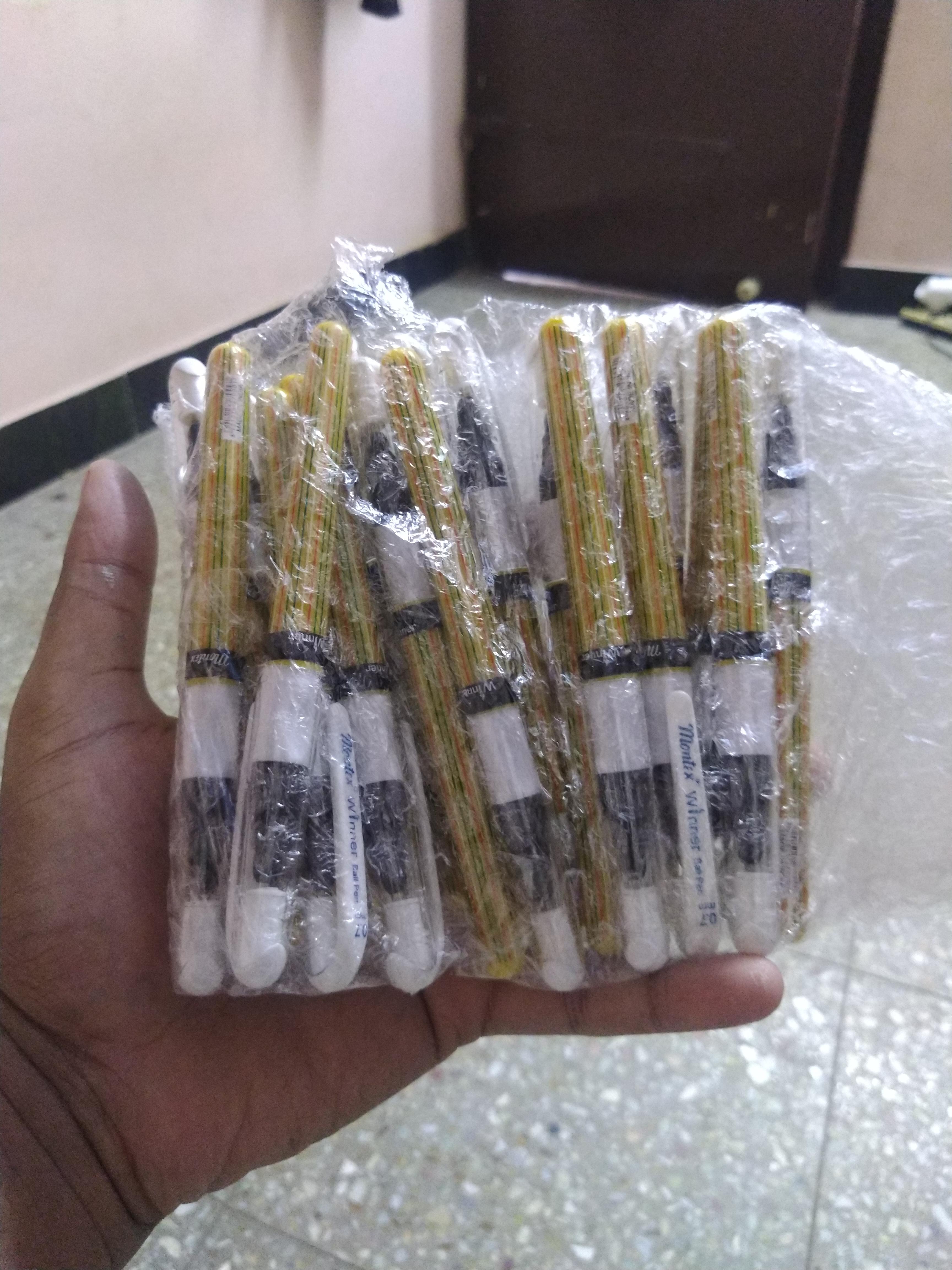 Montex Winner Glider Ball Pen - Set of 20, Blue : Amazon.in: Office ...