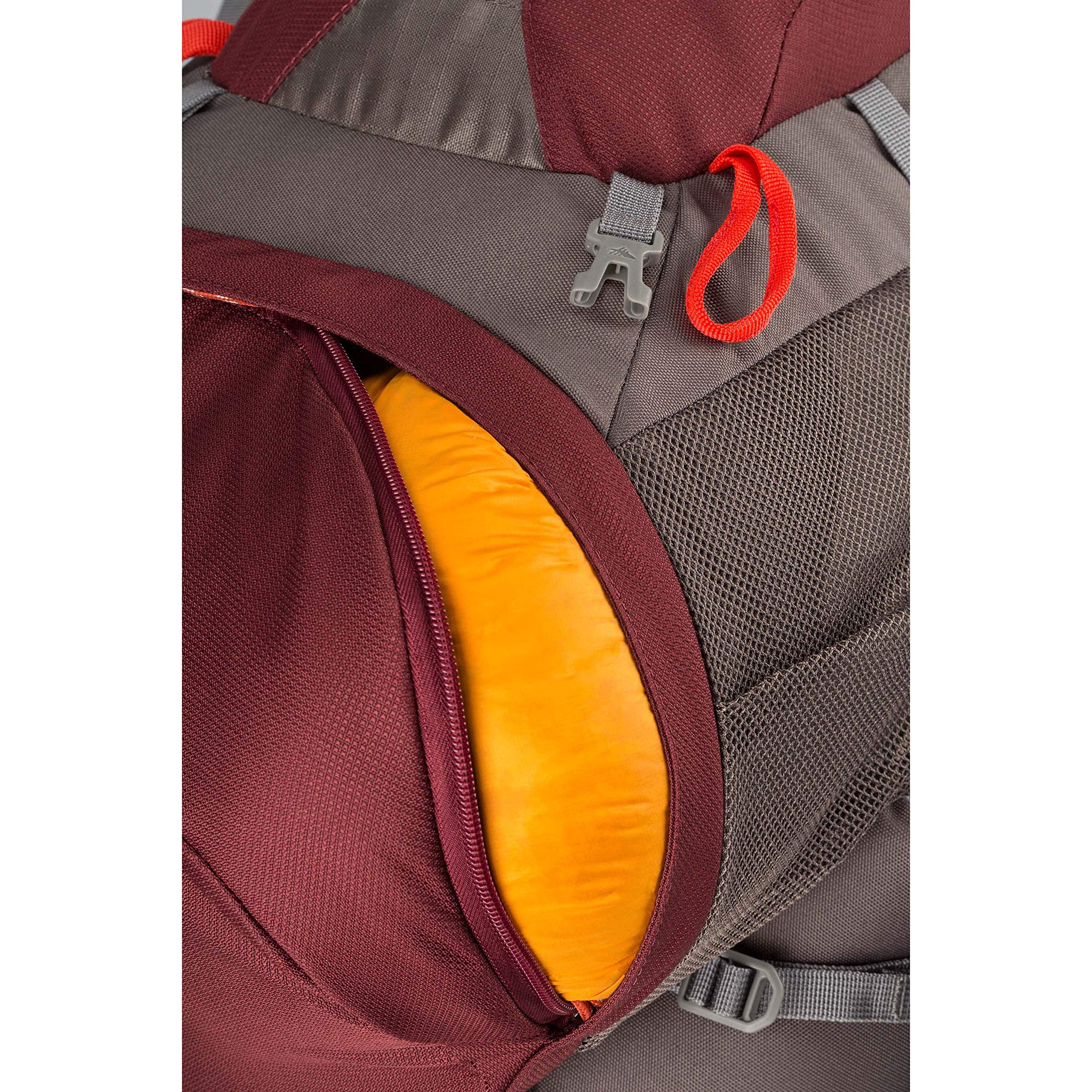 Snapklik.com : High Sierra Pathway Internal Frame Hiking Backpack