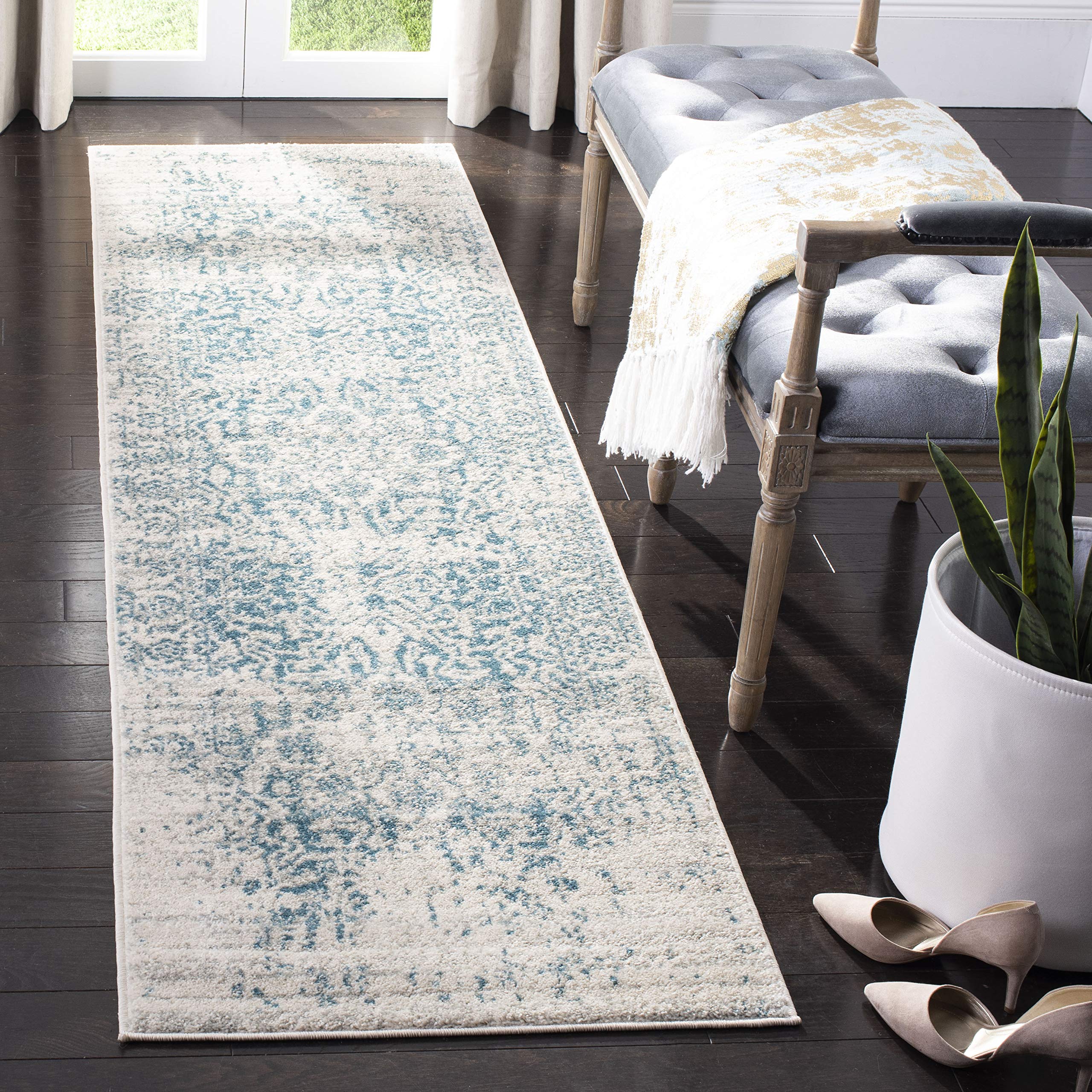 Amazon.com: SAFAVIEH Madison Collection Runner Rug - 2'3" x 6', Teal ...