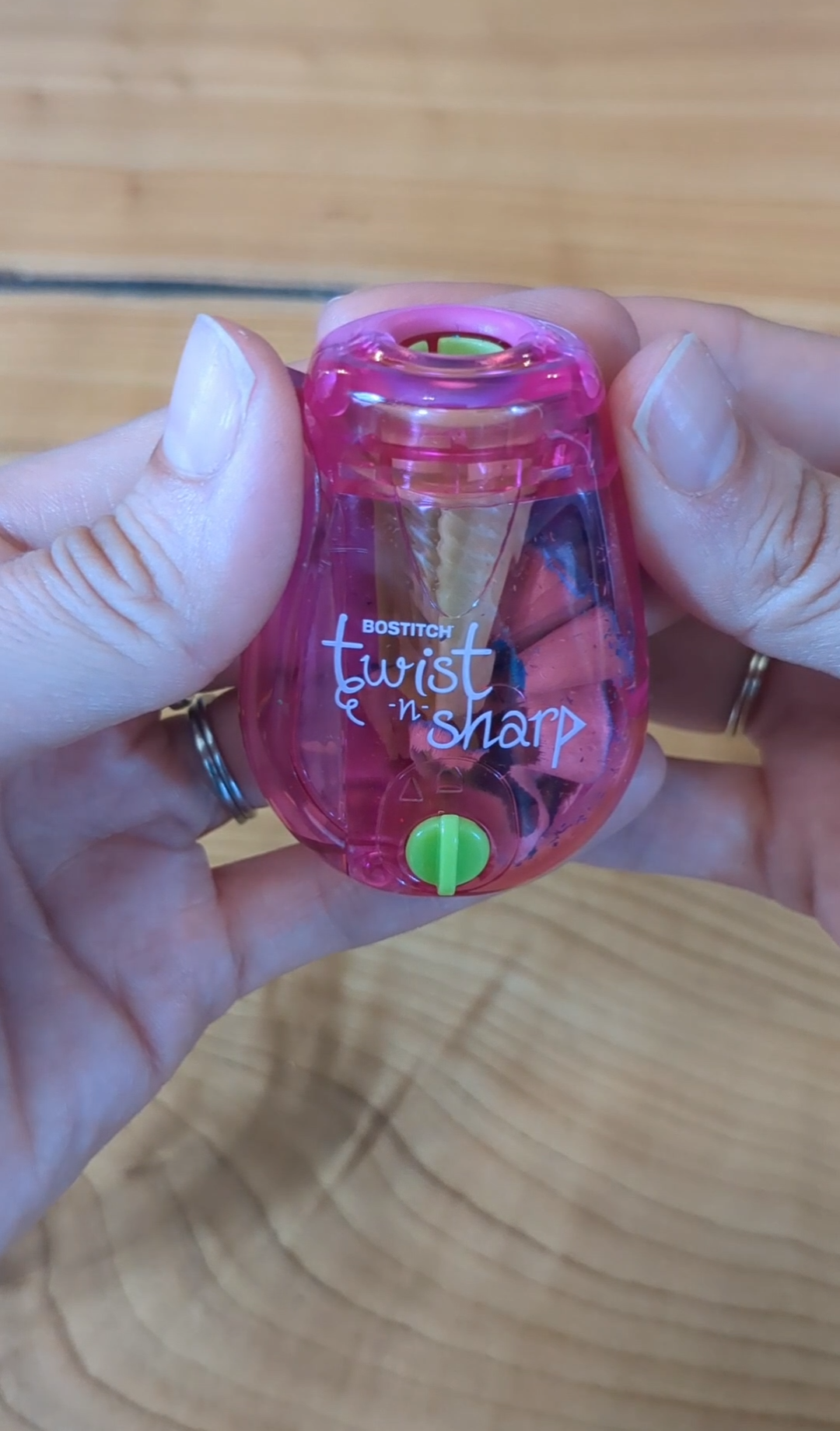 Watch A great and versatile manual pencil sharpener! on Amazon Live