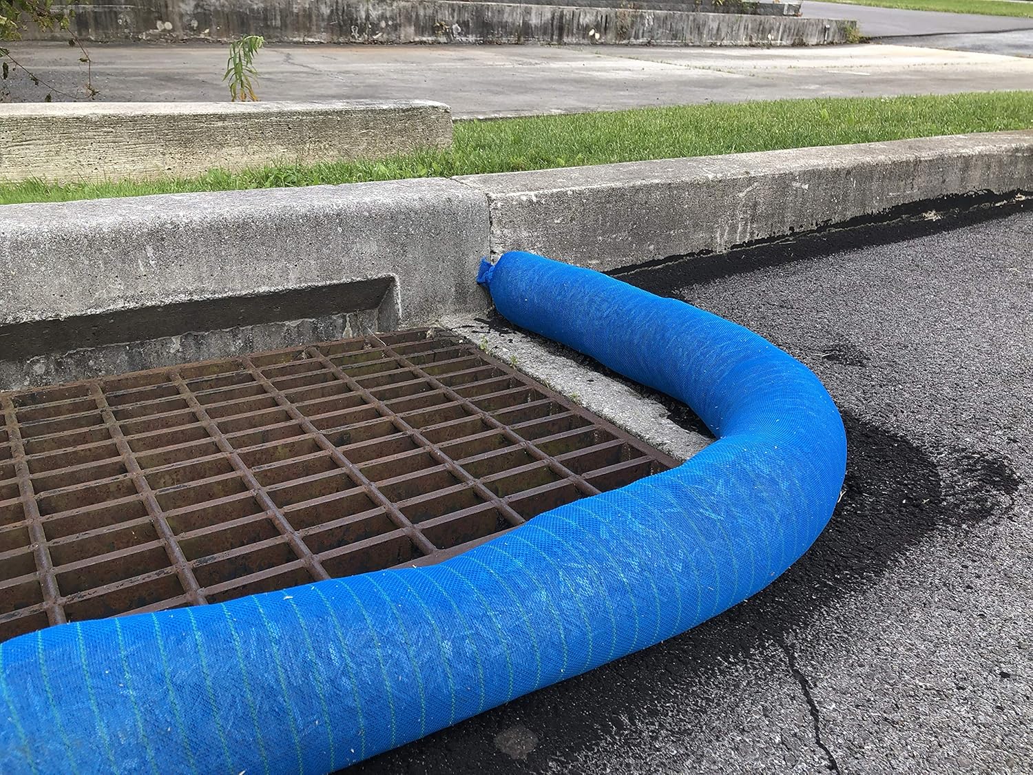 Standard Storm Drain Filter Sock by New Pig - Keep Sediment and Debris ...