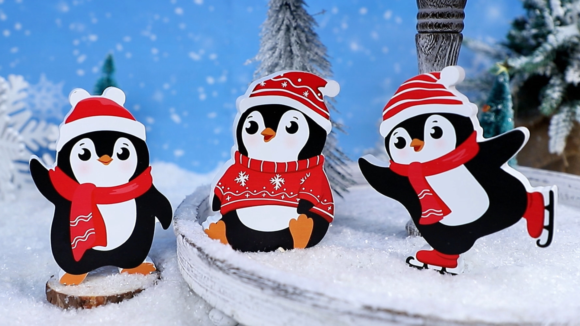 Cute Christmas Penguins