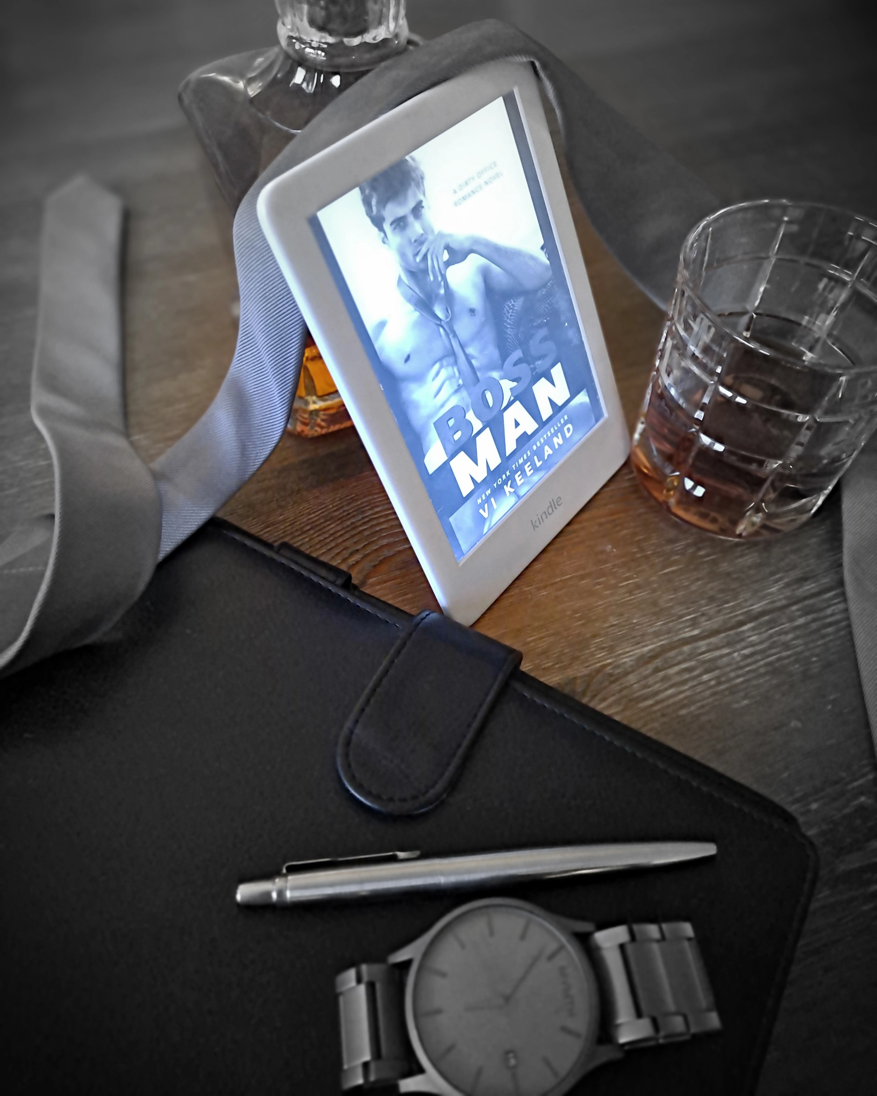 Amazon.com: Bossman (Audible Audio Edition): Vi Keeland, Joe Arden ...