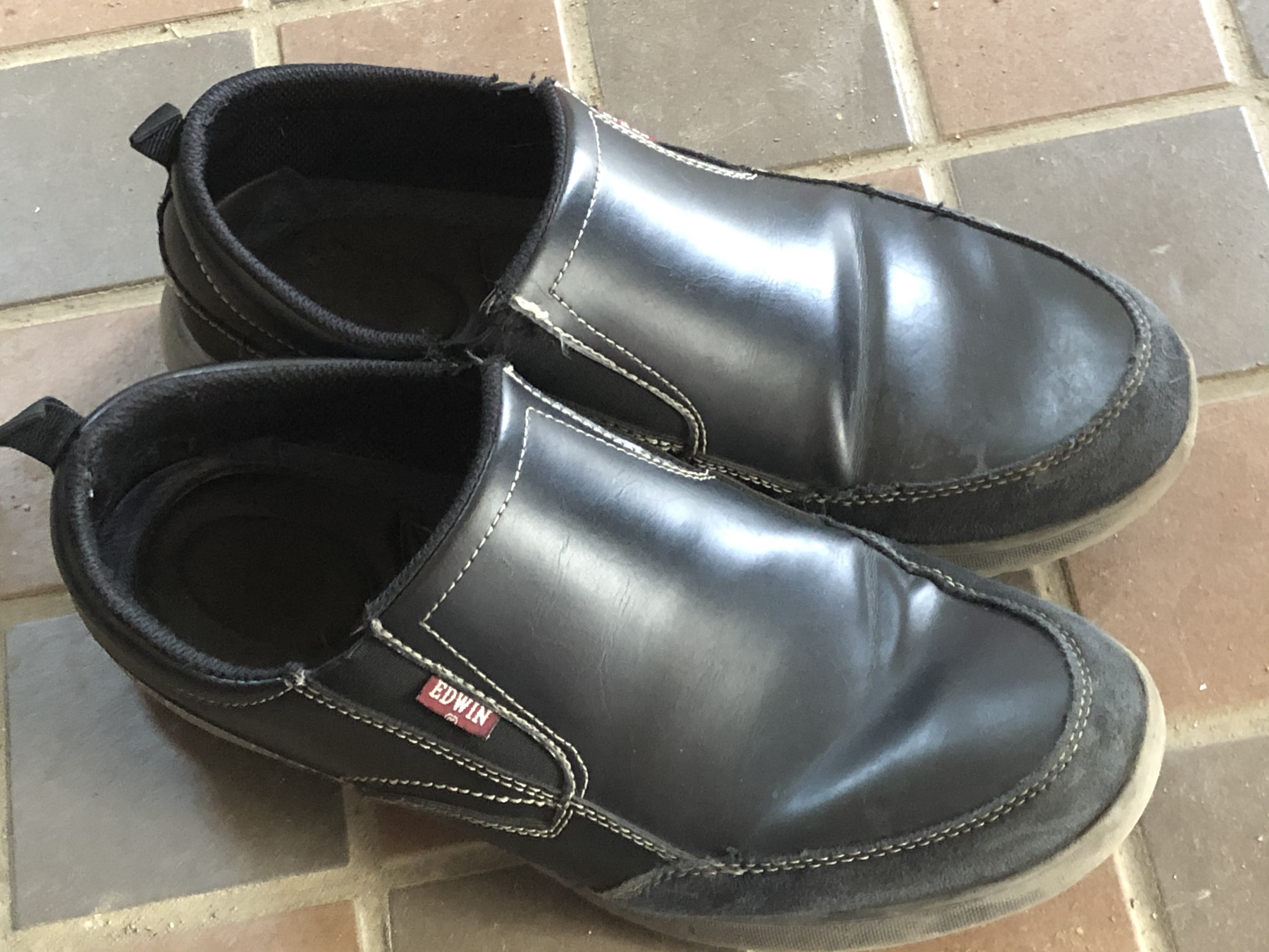 Amazon.co.jp: [エドウィン] メンズ スリッポン カジュアル 軽量 幅広 ウォーキングシューズ 紐なし スニーカー ビジネス 通勤 散歩 紳士靴 edm235 : ファッション