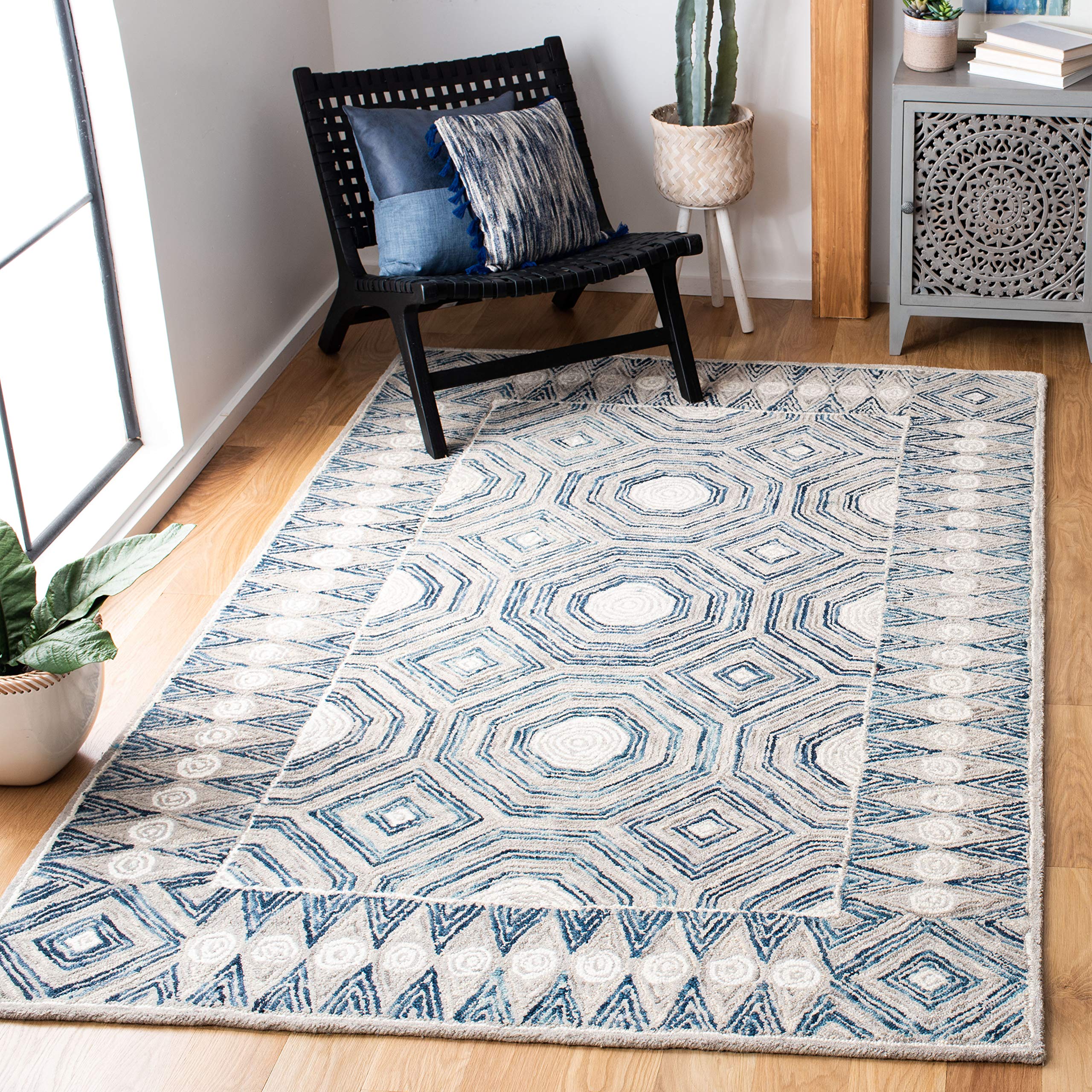 Amazon.com: SAFAVIEH Micro-Loop Collection Area Rug - 8' x 10', Ivory ...