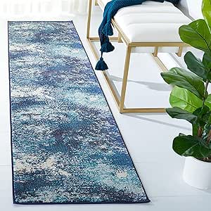 Amazon.com: SAFAVIEH Madison Collection Runner Rug - 2'2" x 10', Navy ...