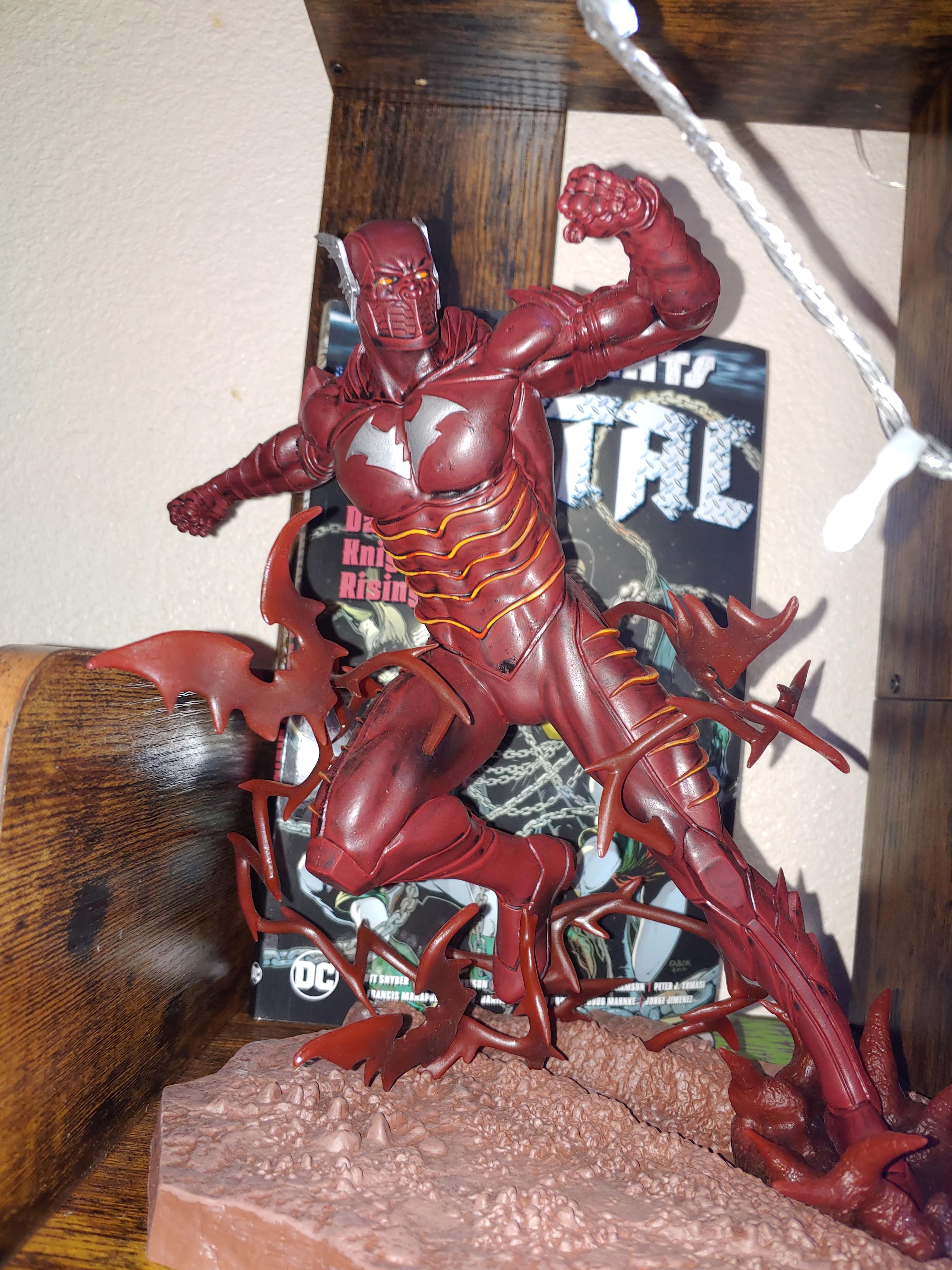 Amazon.com: DIAMOND SELECT TOYS DC Gallery: Dark Nights Metal: Red ...